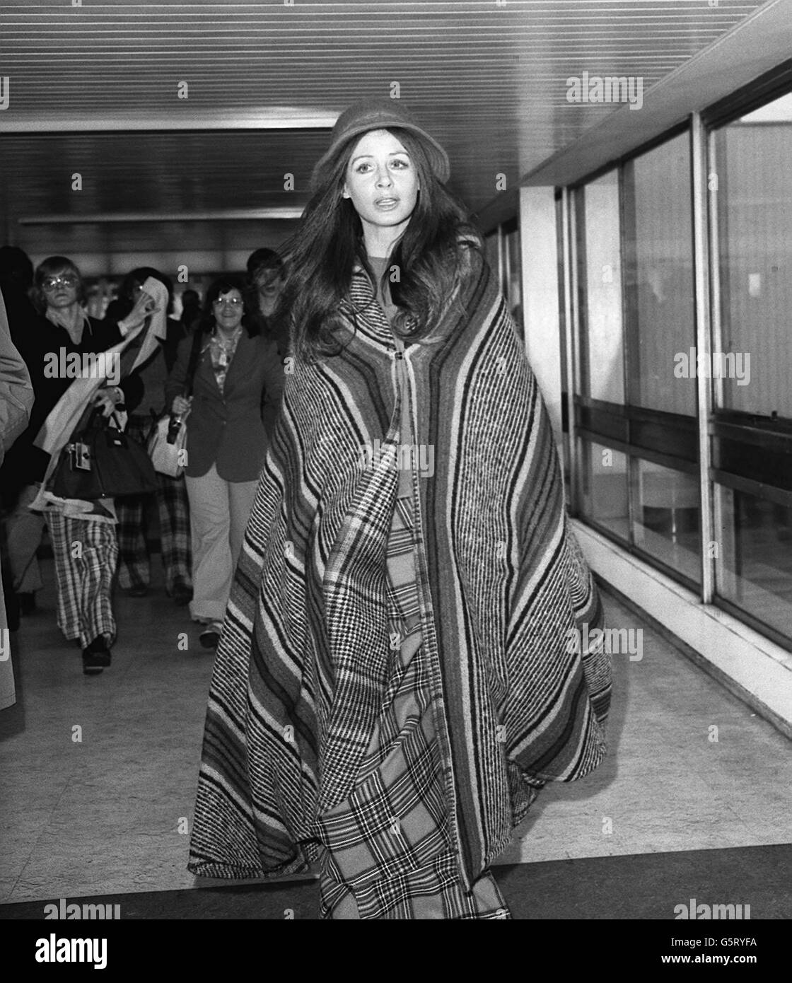 David whiting and sarah miles hi-res stock photography and images - Alamy