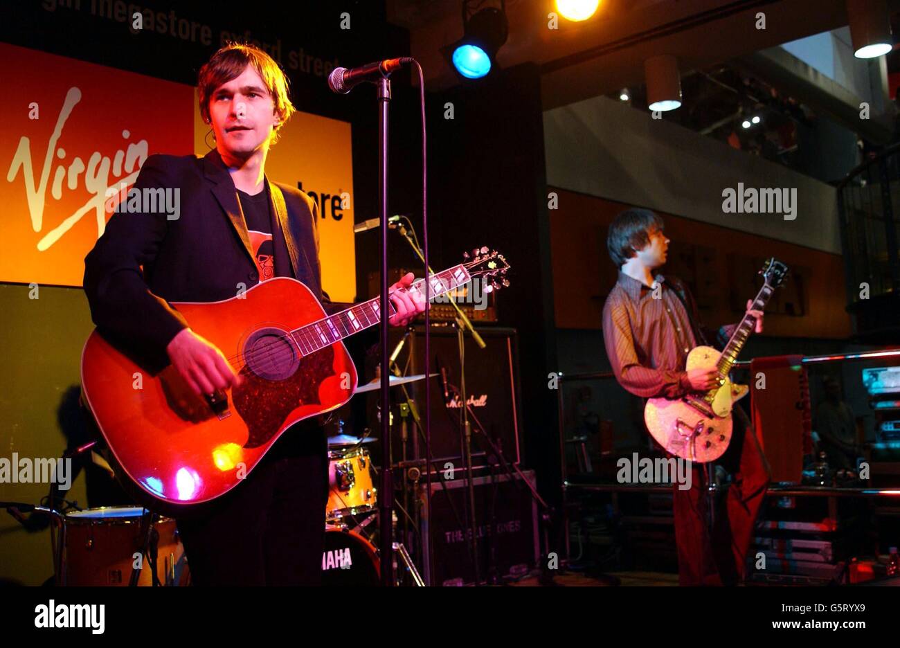 1995 2002 hi-res stock photography and images - Alamy