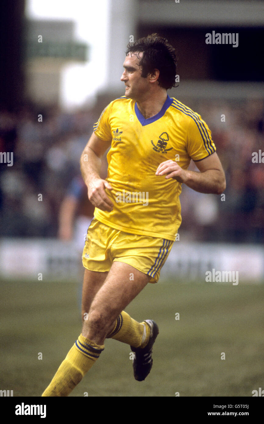 Larry lloyd nottingham forest hi-res stock photography and images - Alamy