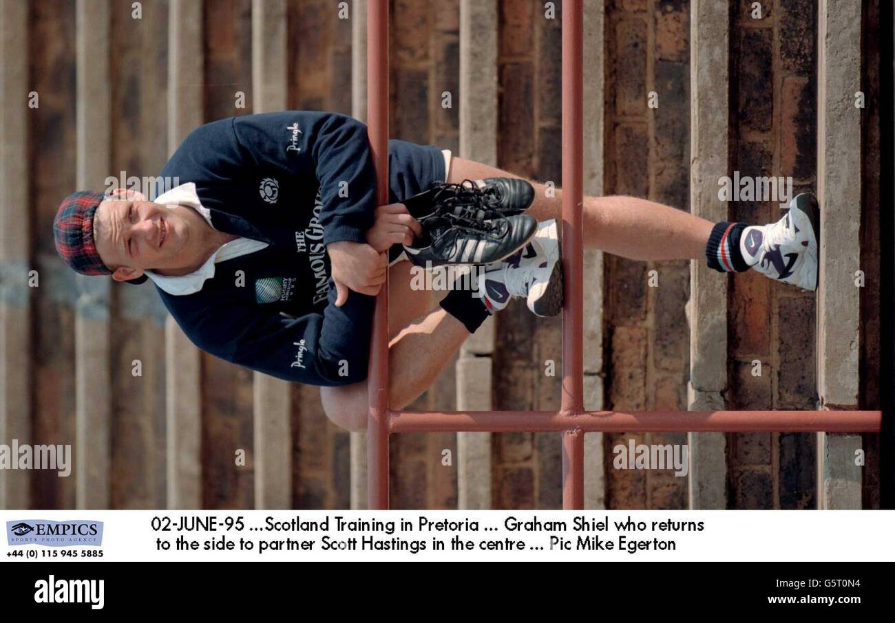 Rugby world cup 1995 scotland hi-res stock photography and images - Alamy