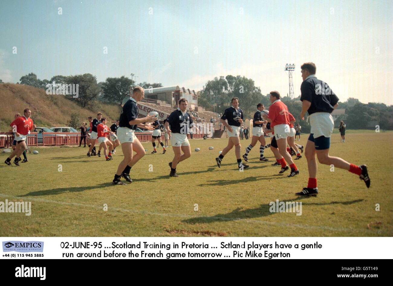 Rugby world cup 1995 scotland hi-res stock photography and images - Alamy