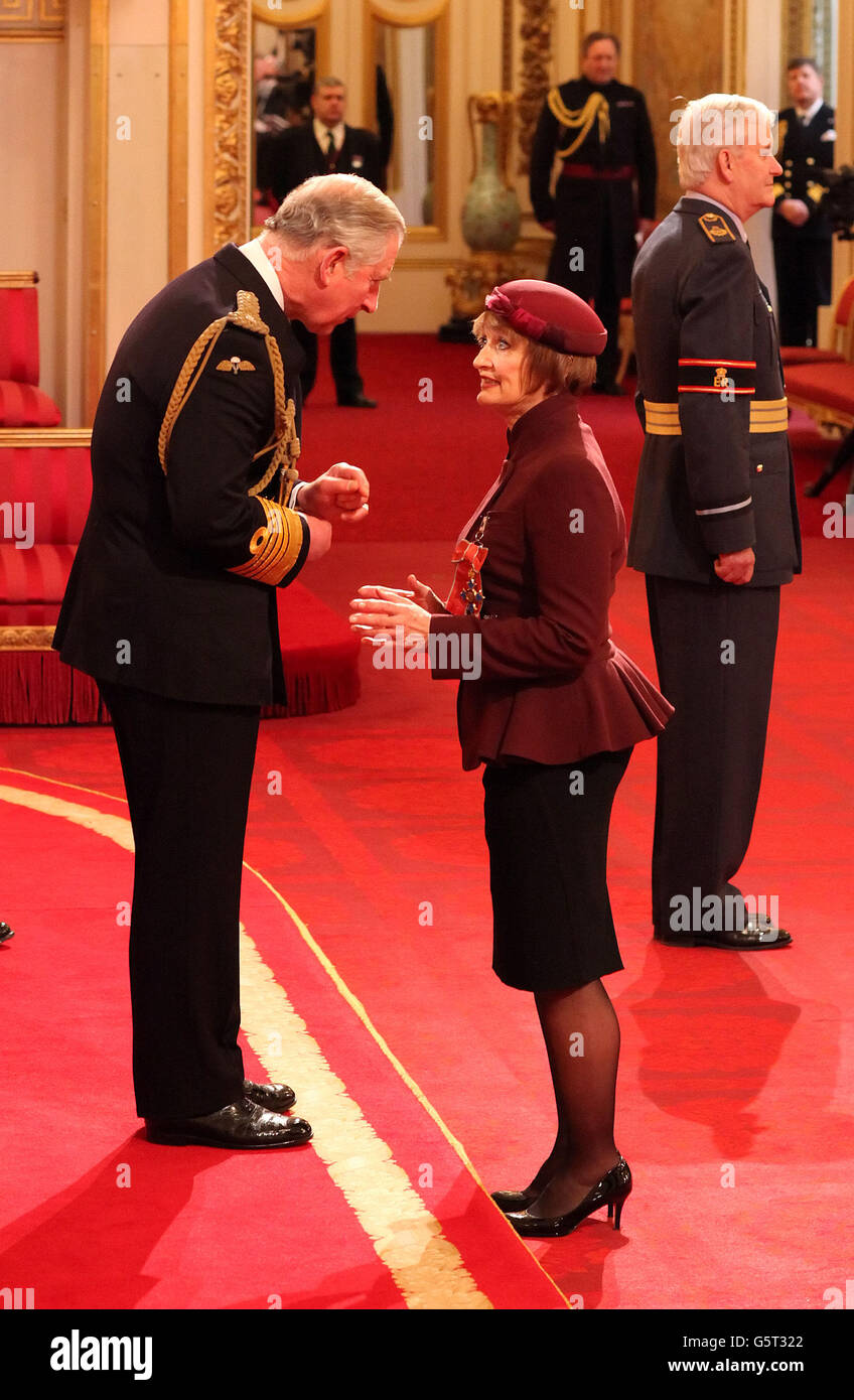 Investiture ceremony at Buckingham Palace Stock Photo - Alamy