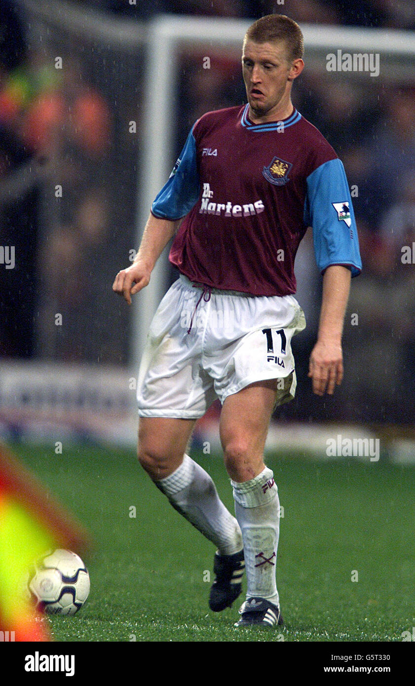 FOOTBALL WEST HAM UNITED STEVE LOMAS Stock Photo - Alamy