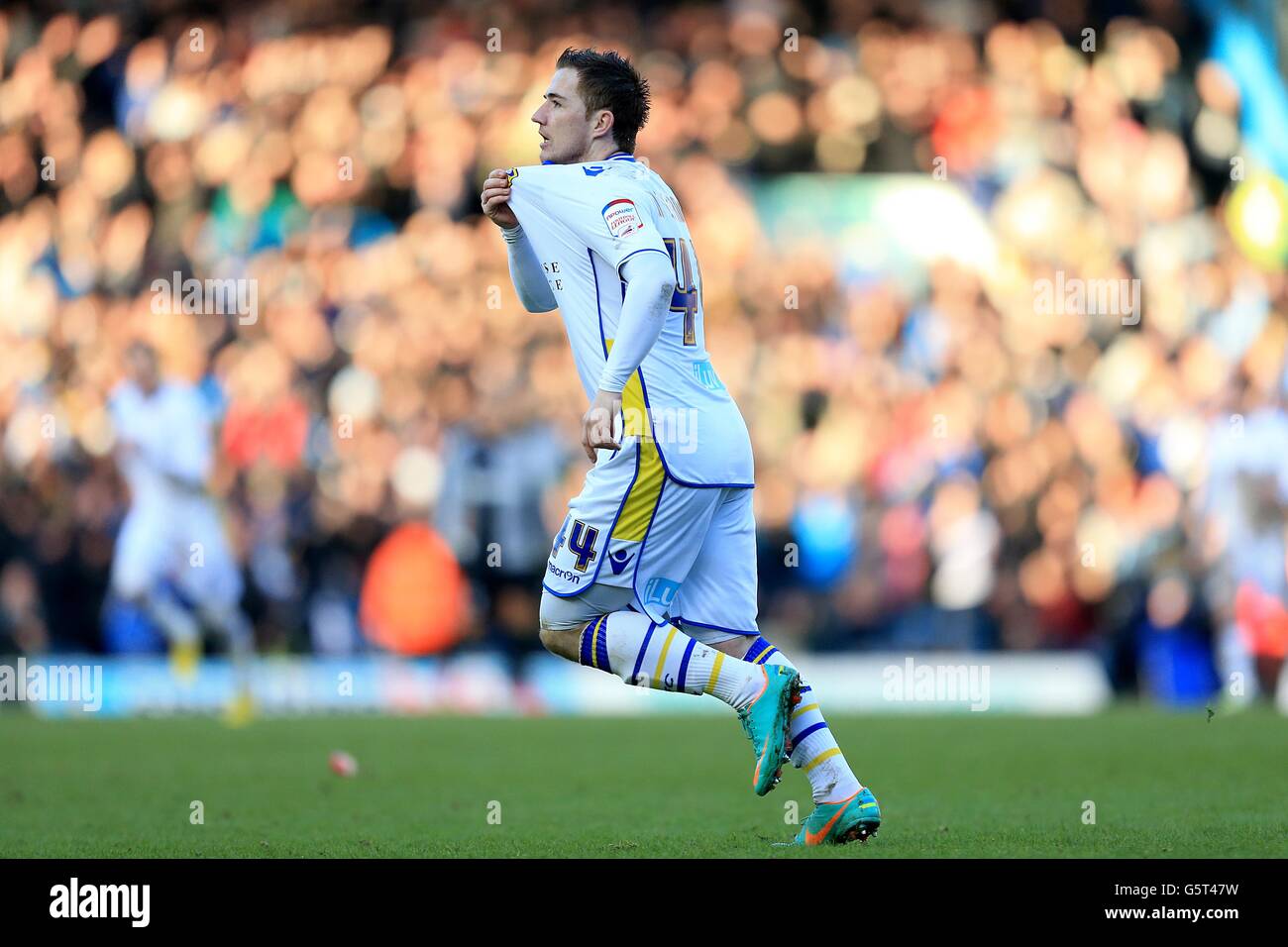 Leeds United's Ross McCormack celebrates scoring his teams second goal ...