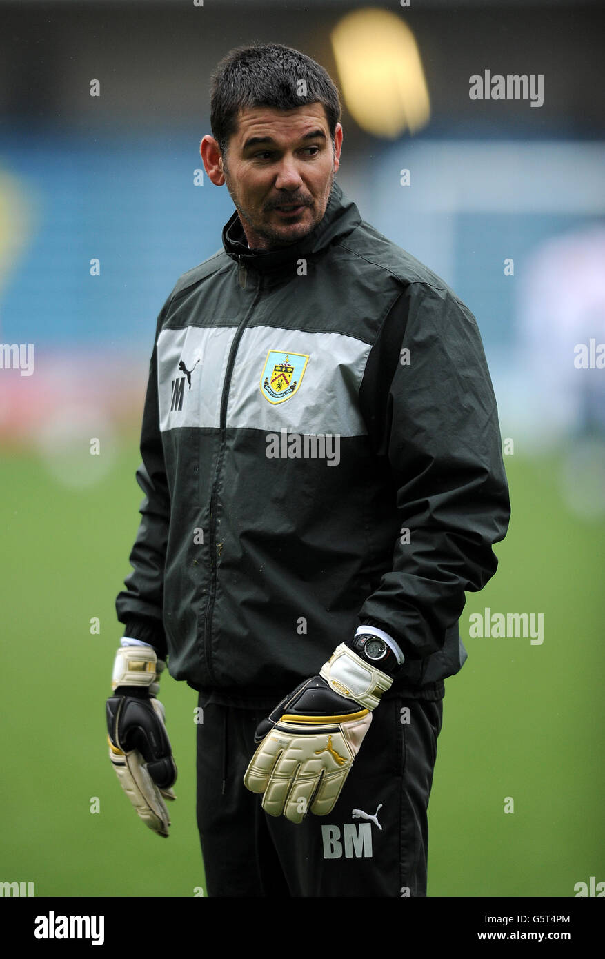 Goalkeeping coach billy mercer hi-res stock photography and images - Alamy