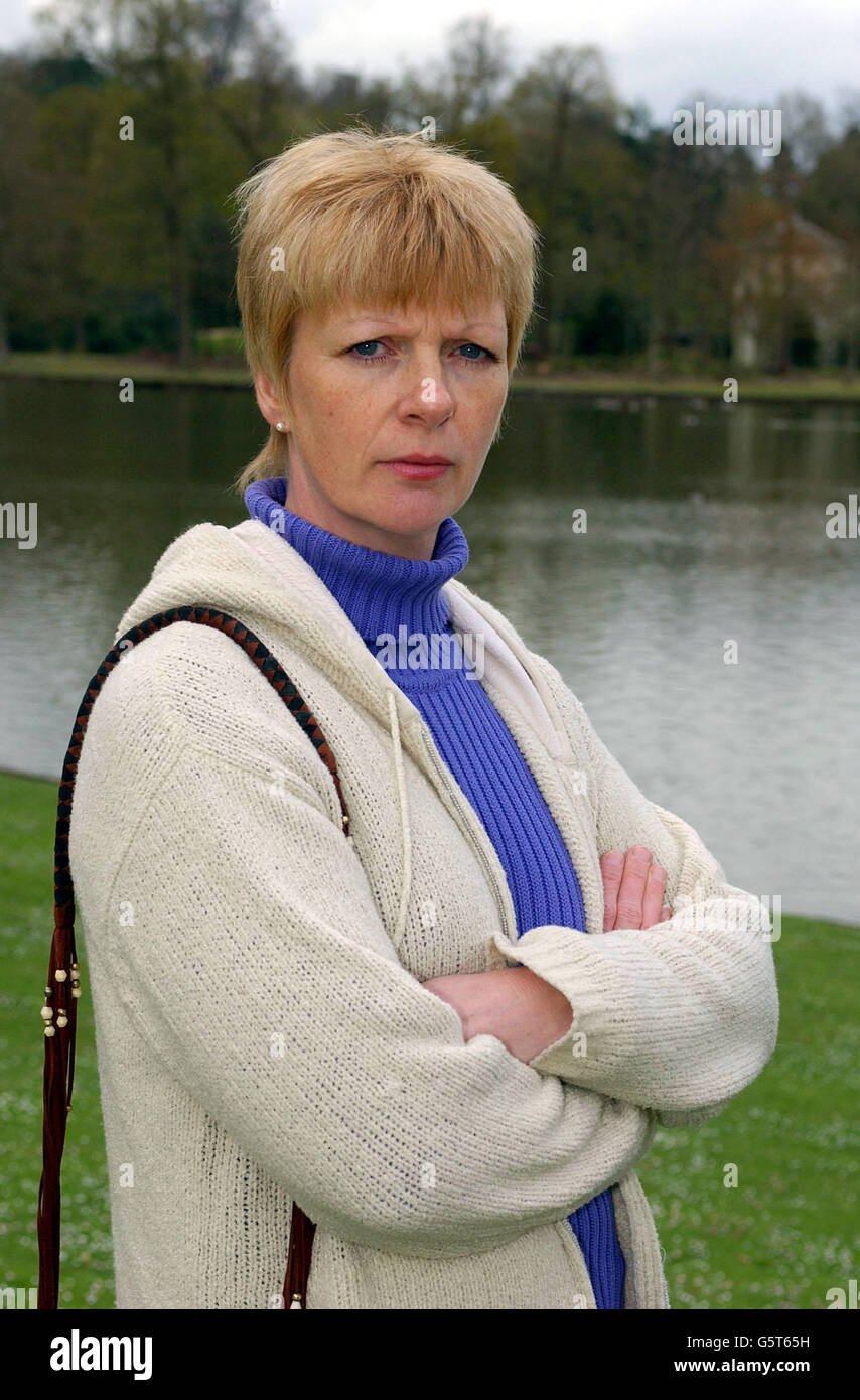 Sarah ford hi-res stock photography and images - Alamy