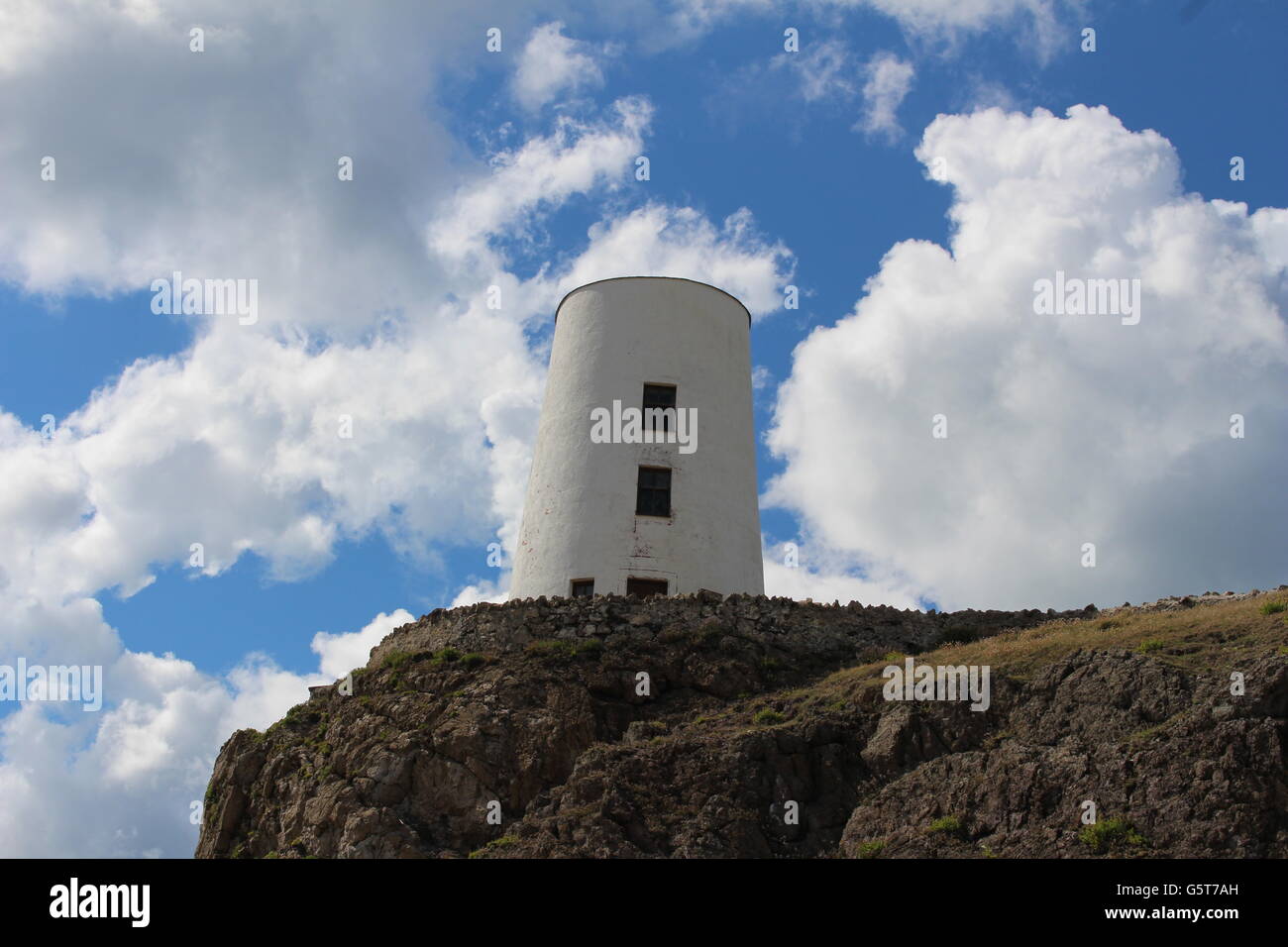 Lighthouse at Llanddwyn Island, Newborough, Anglesey Stock Photo - Alamy