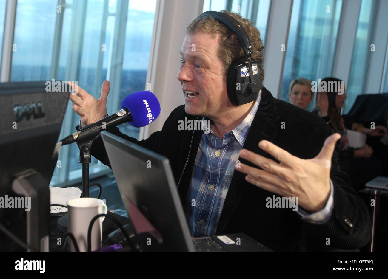 Magic radio hi-res stock photography and images - Alamy