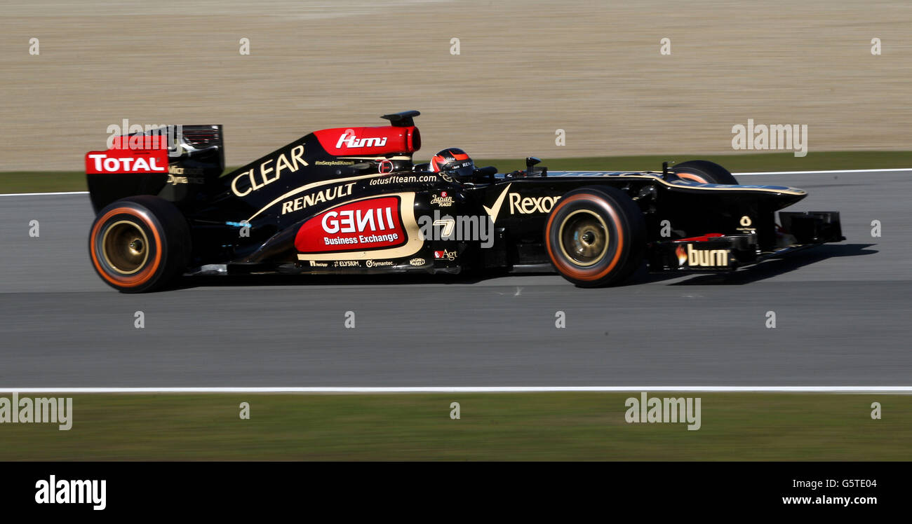 Lotus kimi raikkonen during testing at circuito de jerez hi-res stock ...