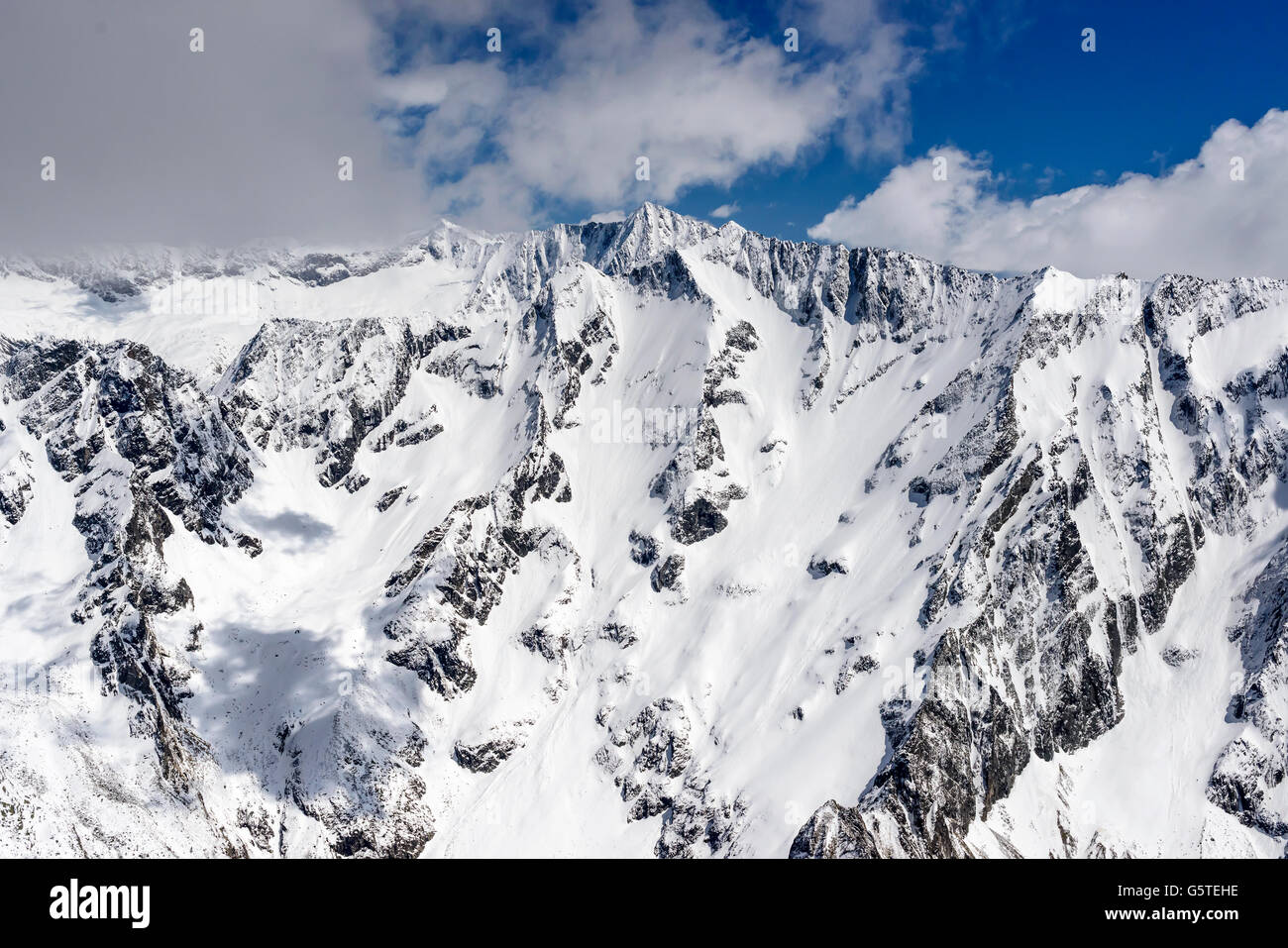 Adamello hi-res stock photography and images - Alamy