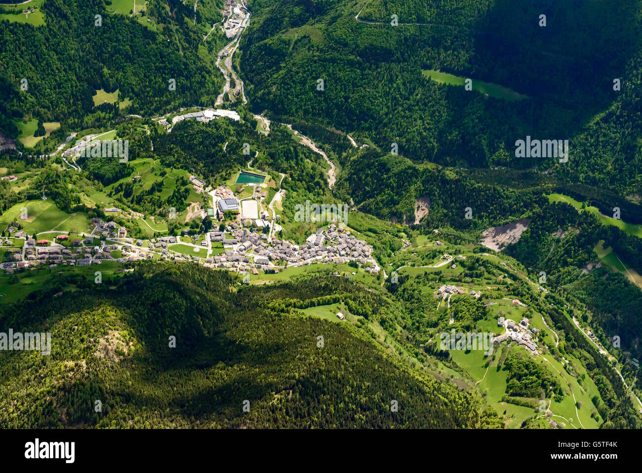 Vilminore di Scalve village, Orobie, Italy Stock Photo - Alamy