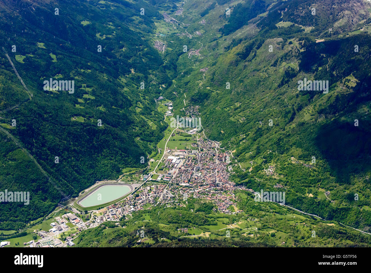 Edolo Italy High Resolution Stock Photography and Images - Alamy