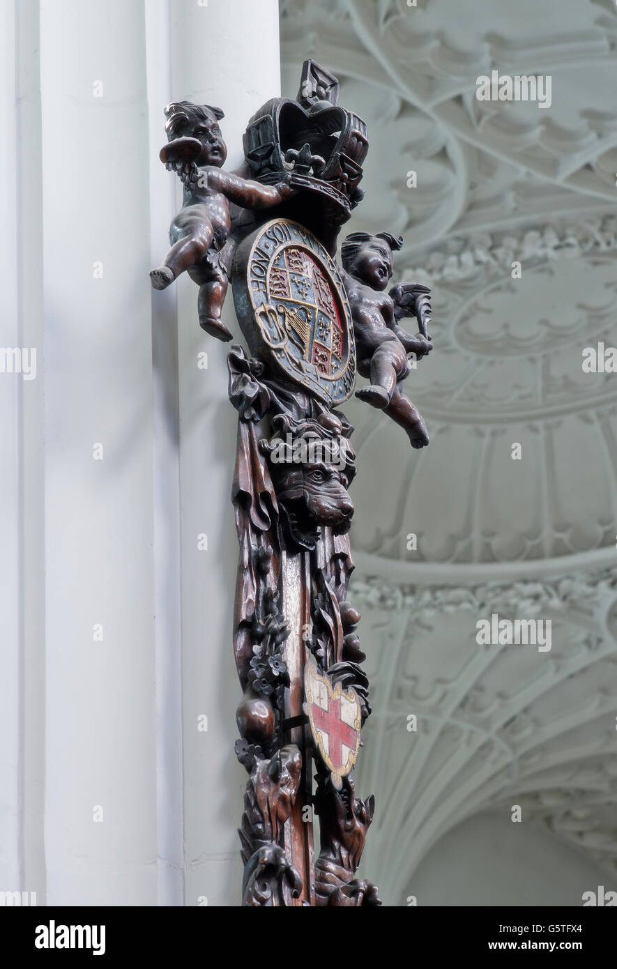 St Mary Aldermary, church in the City of London, sword rest Stock Photo ...