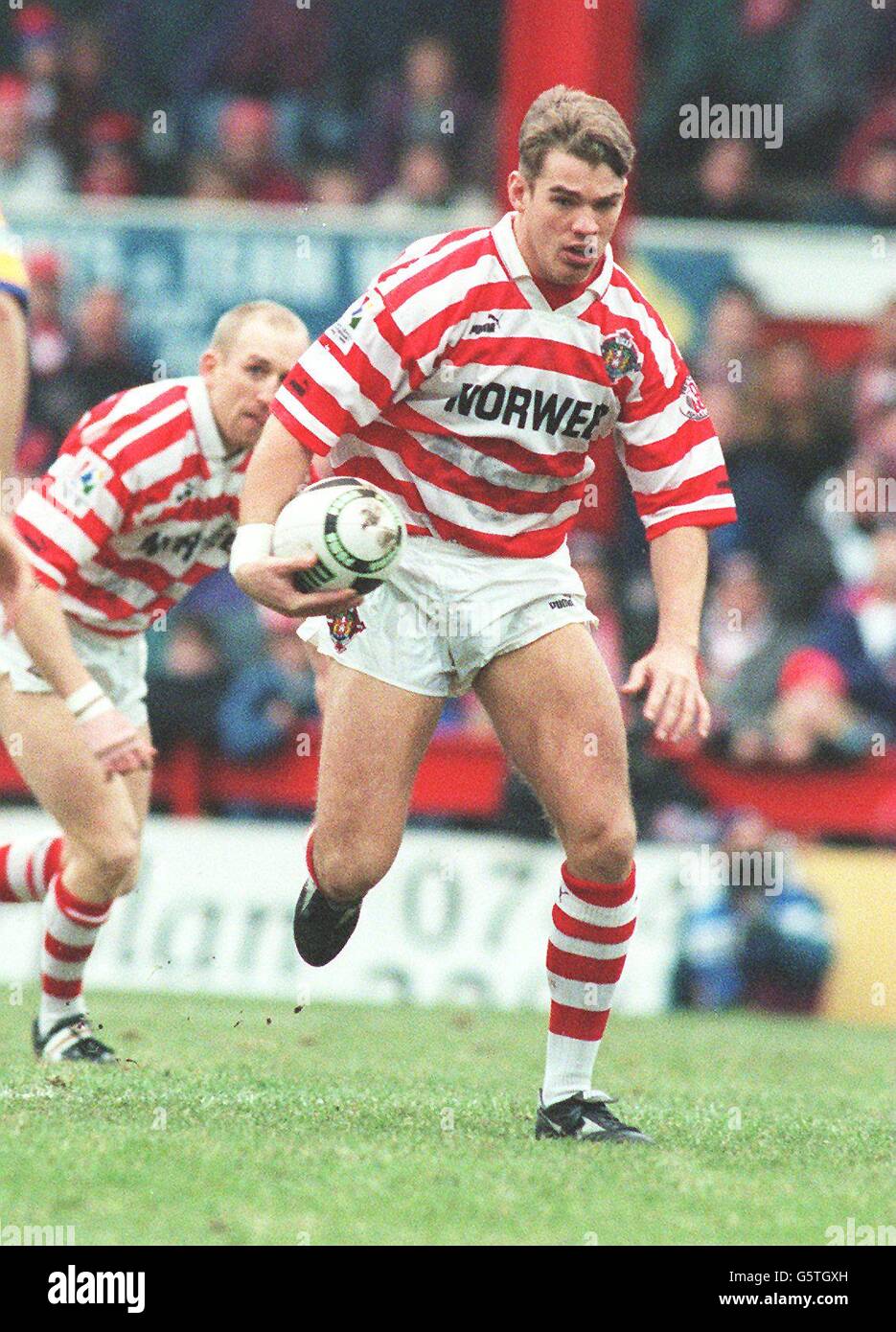 Rugby league regal trophy semi final wigan v leeds hi-res stock ...