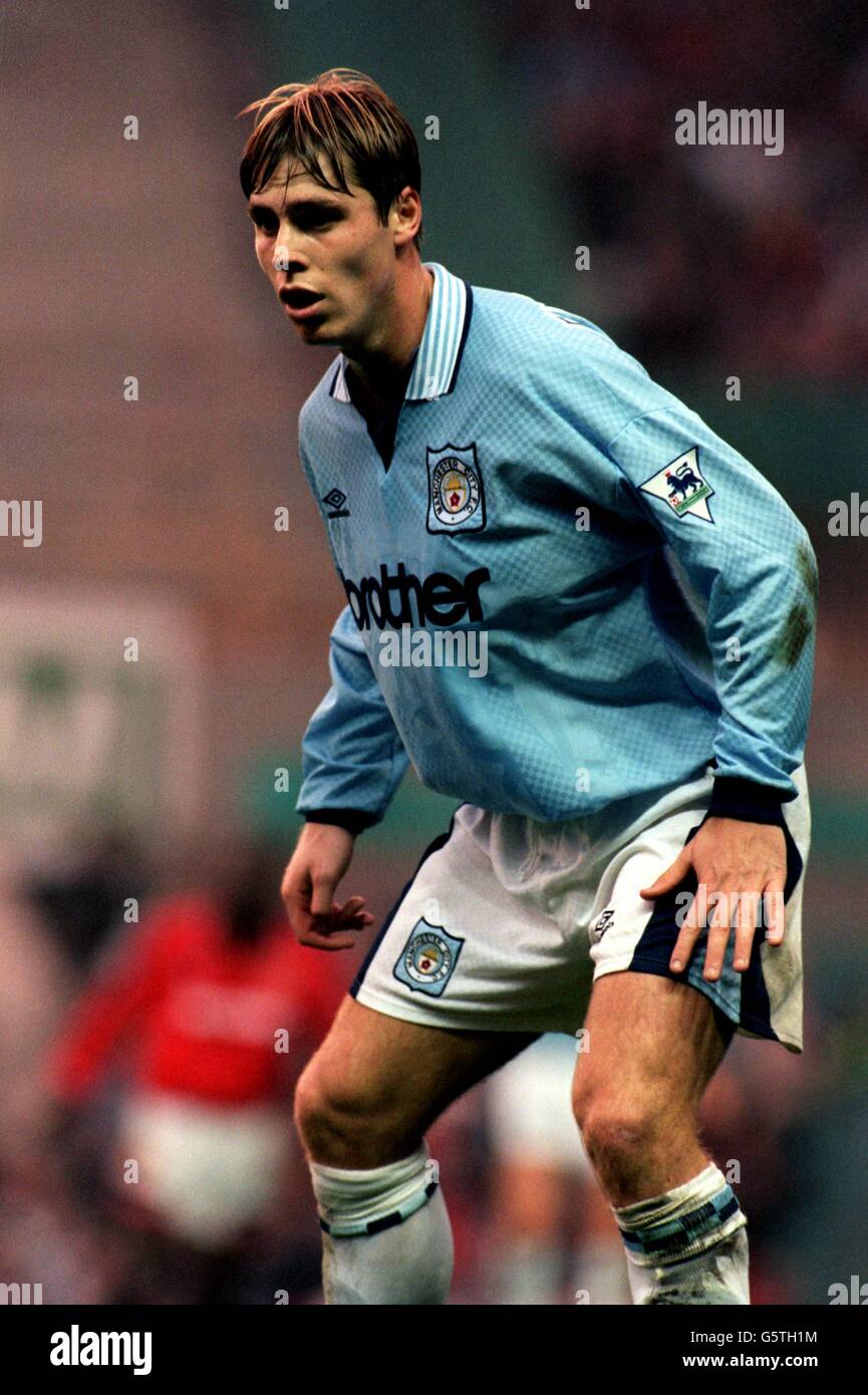Garry flitcroft manchester city hi-res stock photography and images - Alamy