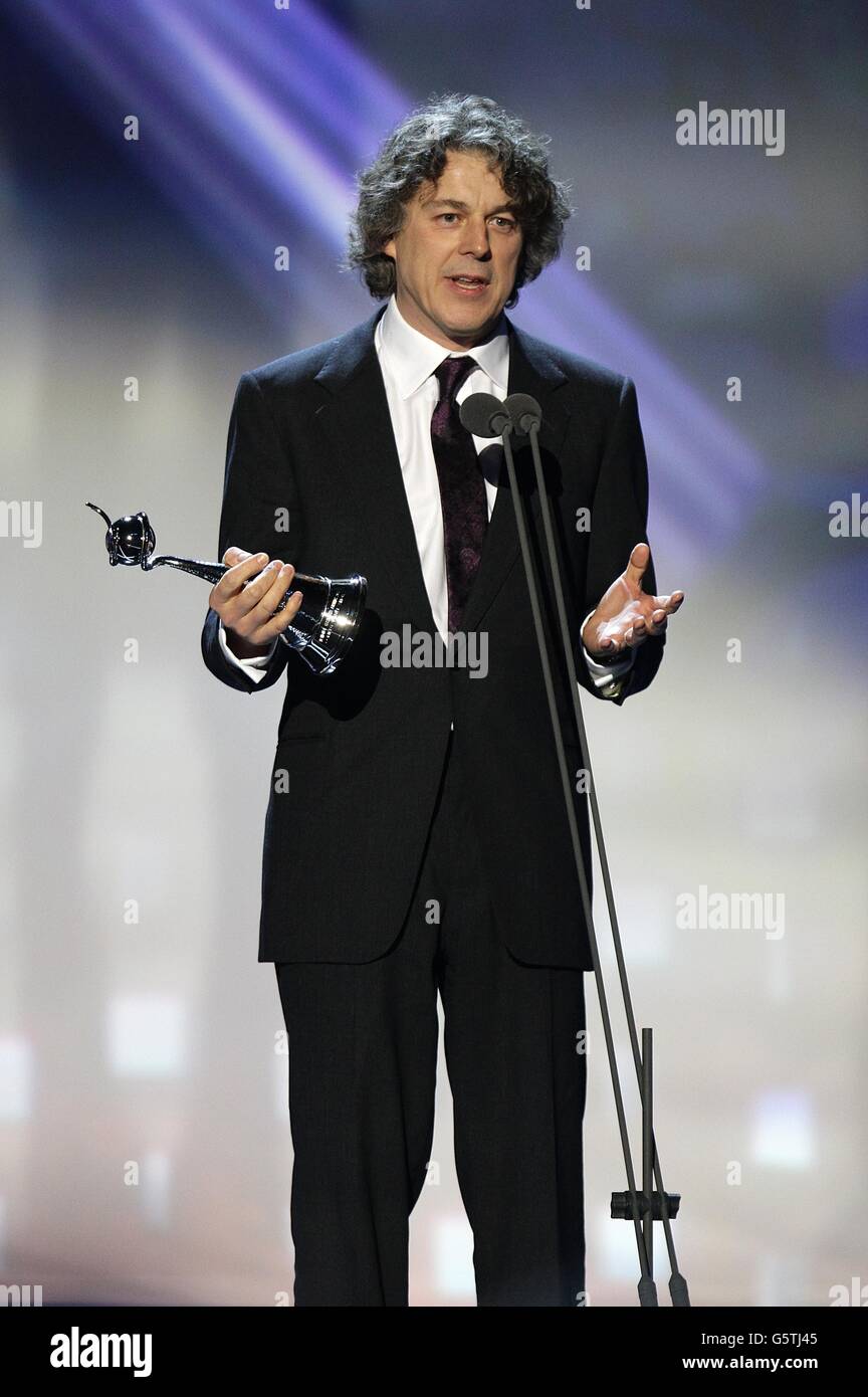 Qi tv show hi-res stock photography and images - Alamy