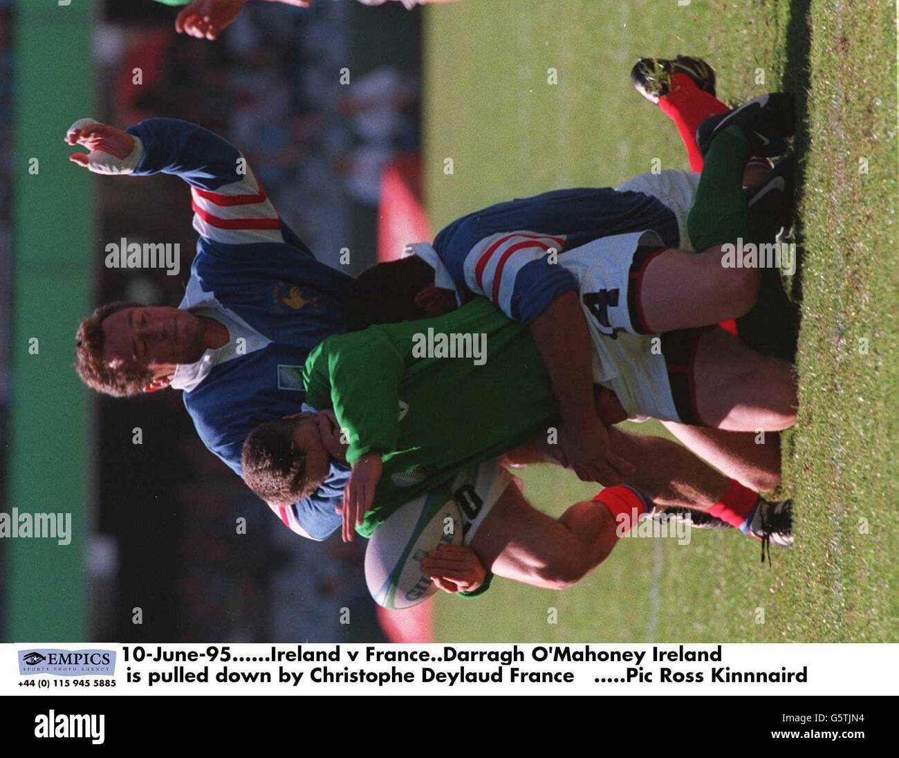 Rugby union world cup 1995 ireland v france hi-res stock photography ...