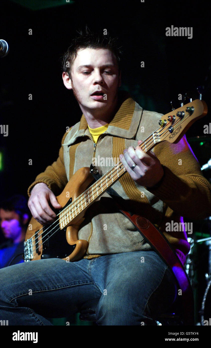 Richard Jones from the Stereophonics at the fundraising concert for ...