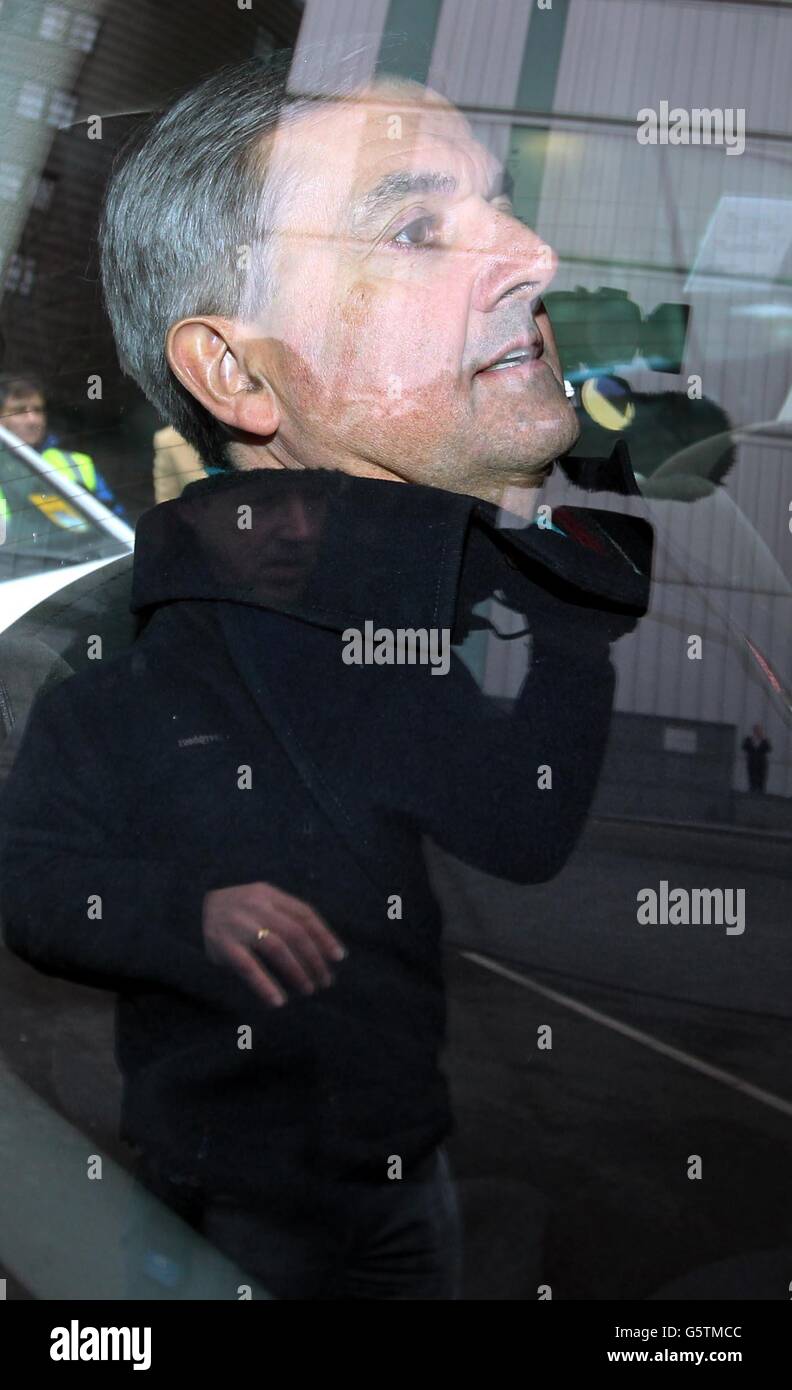 Chris Huhne court case Stock Photo - Alamy