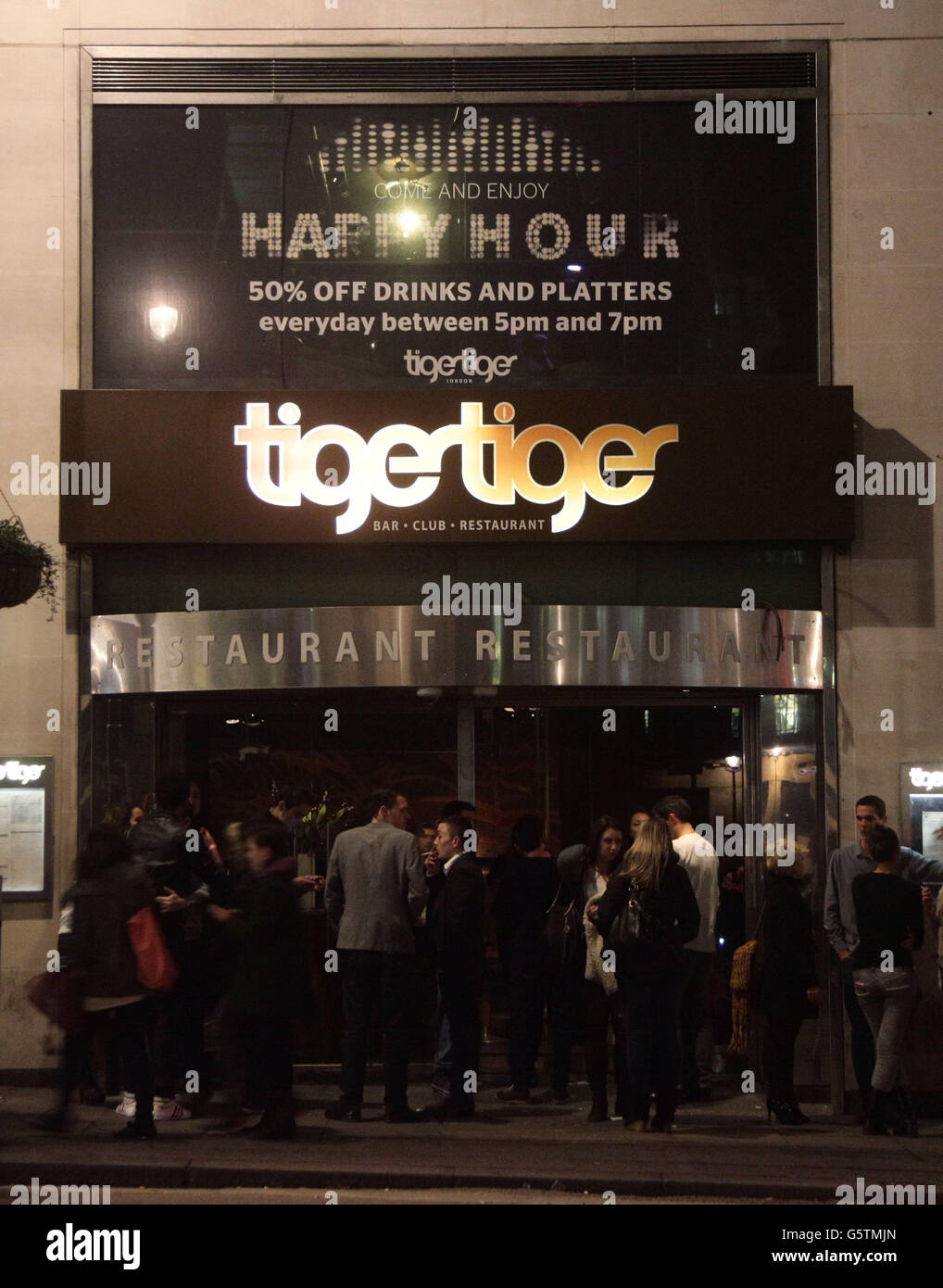 Tiger tiger and london and bar hi-res stock photography and images - Alamy