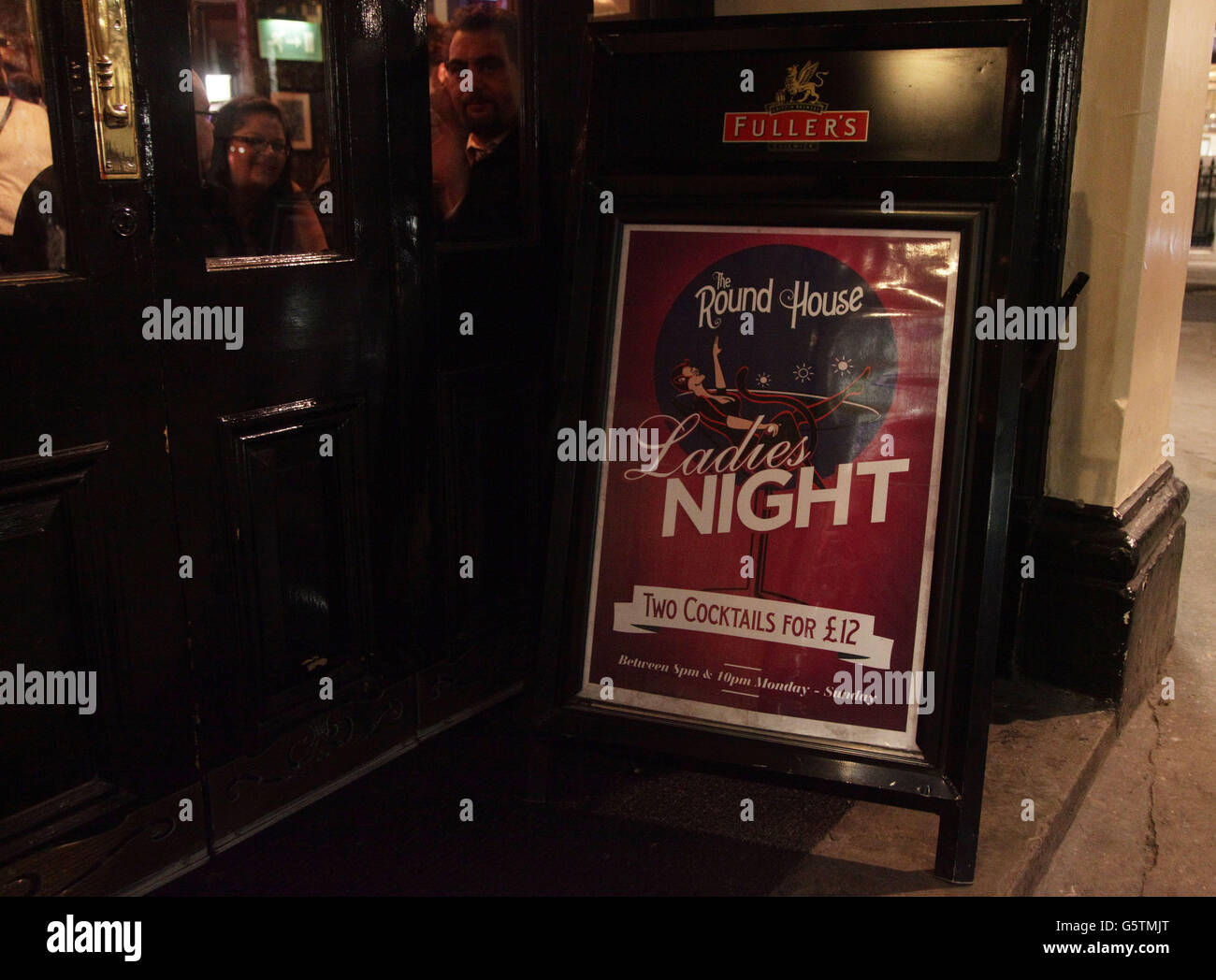 Ladies night drinks promotion sign outside pub in covent garden hi-res ...