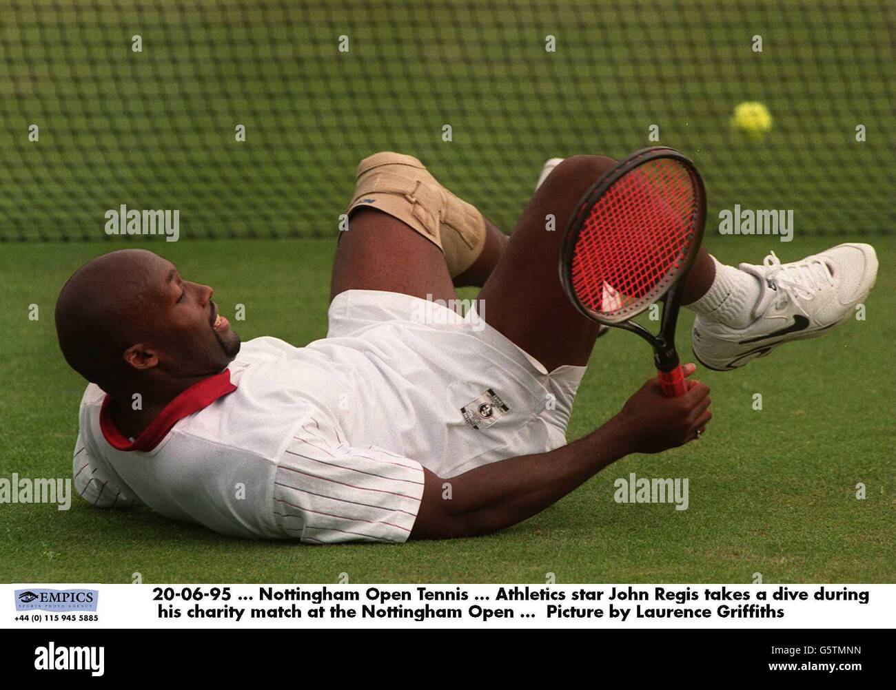20-06-95, Nottingham Open Tennis, Athletics star John Regis takes a ...