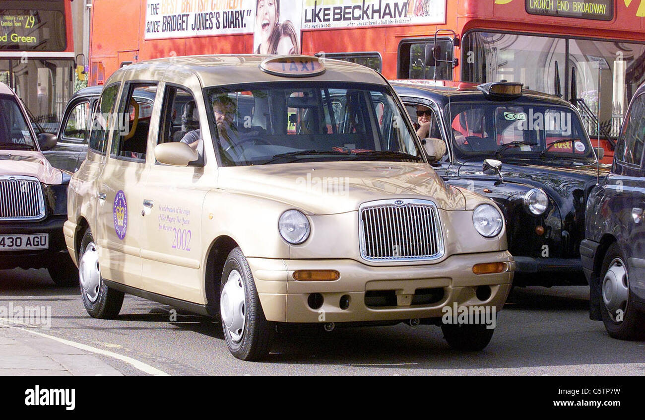 25 golden square london hi-res stock photography and images - Alamy
