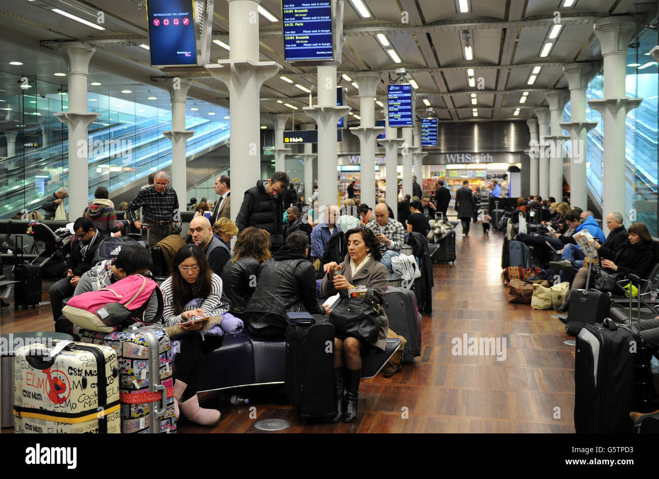 Eurostar terminal at St Pancras International Stock Photo - Alamy