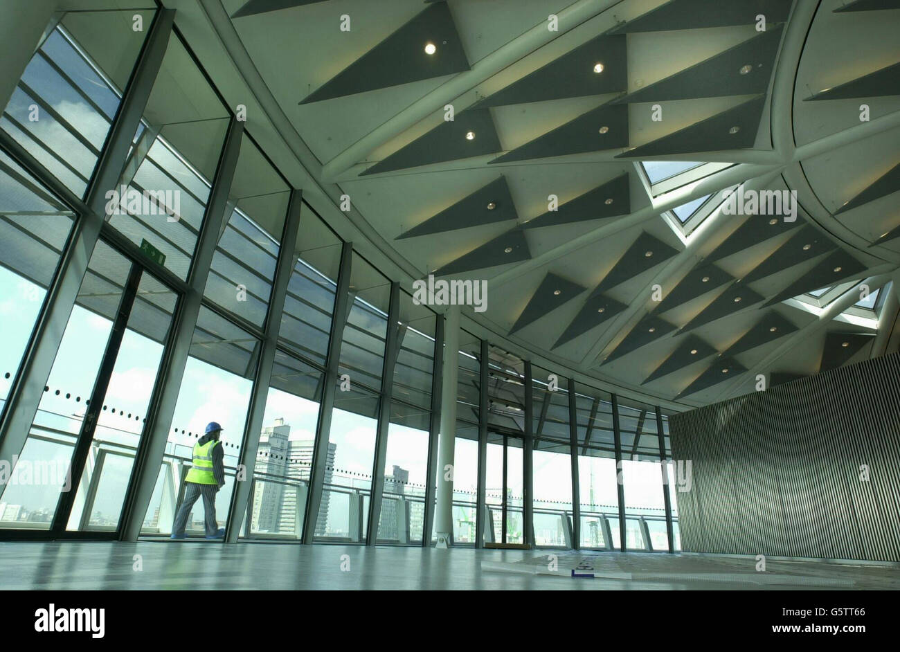 Gla city hall new building hi-res stock photography and images - Alamy