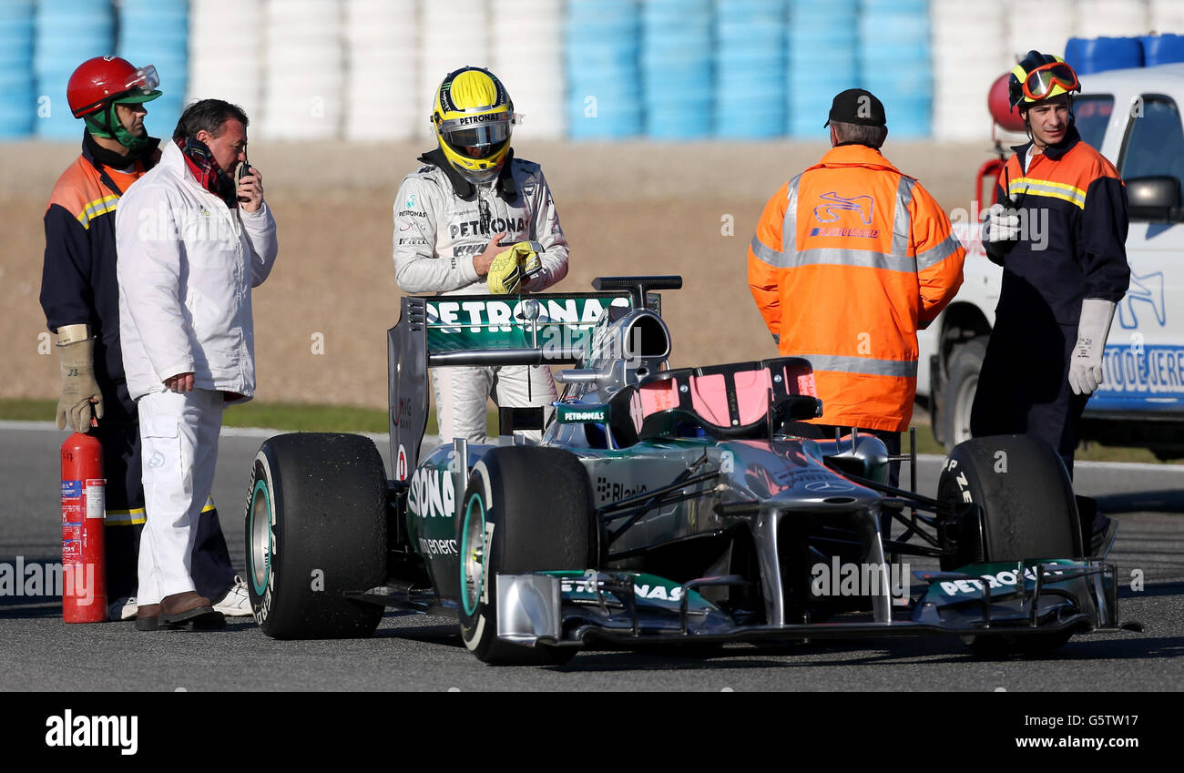 Formula one testing hi-res stock photography and images - Alamy