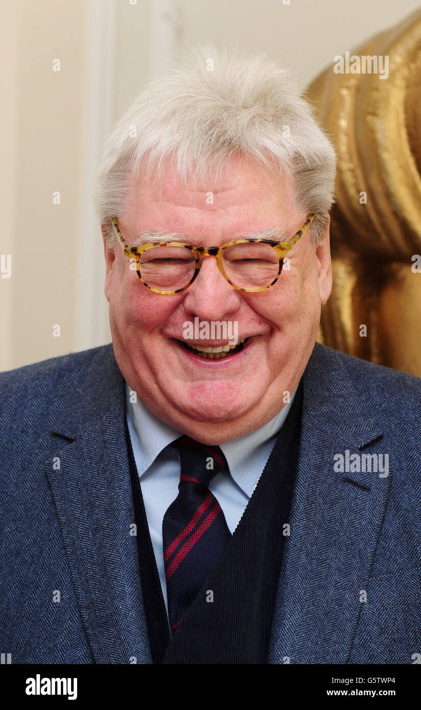 Sir alan parker hi-res stock photography and images - Alamy