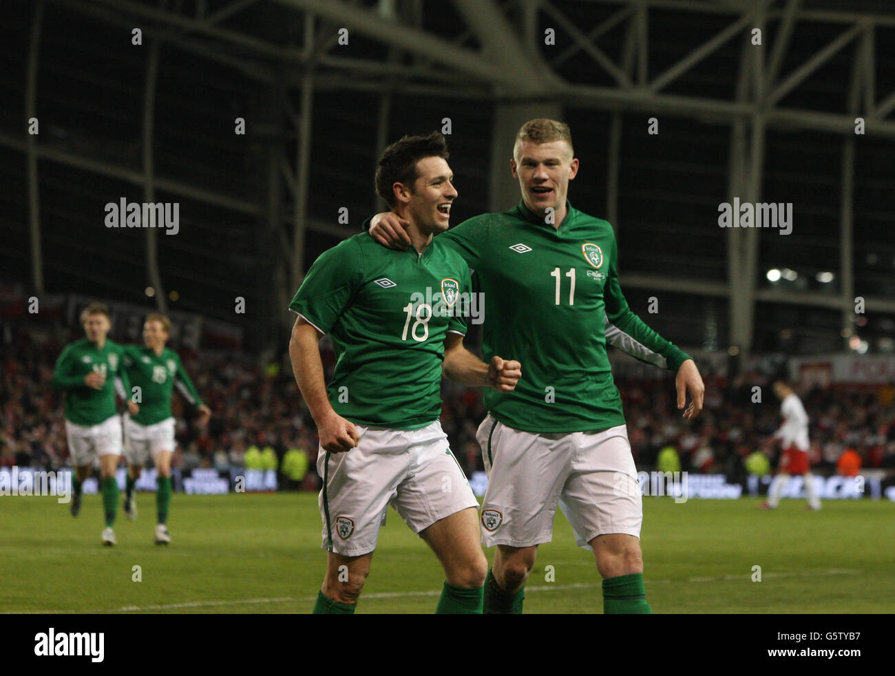 Republic irelands wes hoolahan celebrates hi-res stock photography and ...