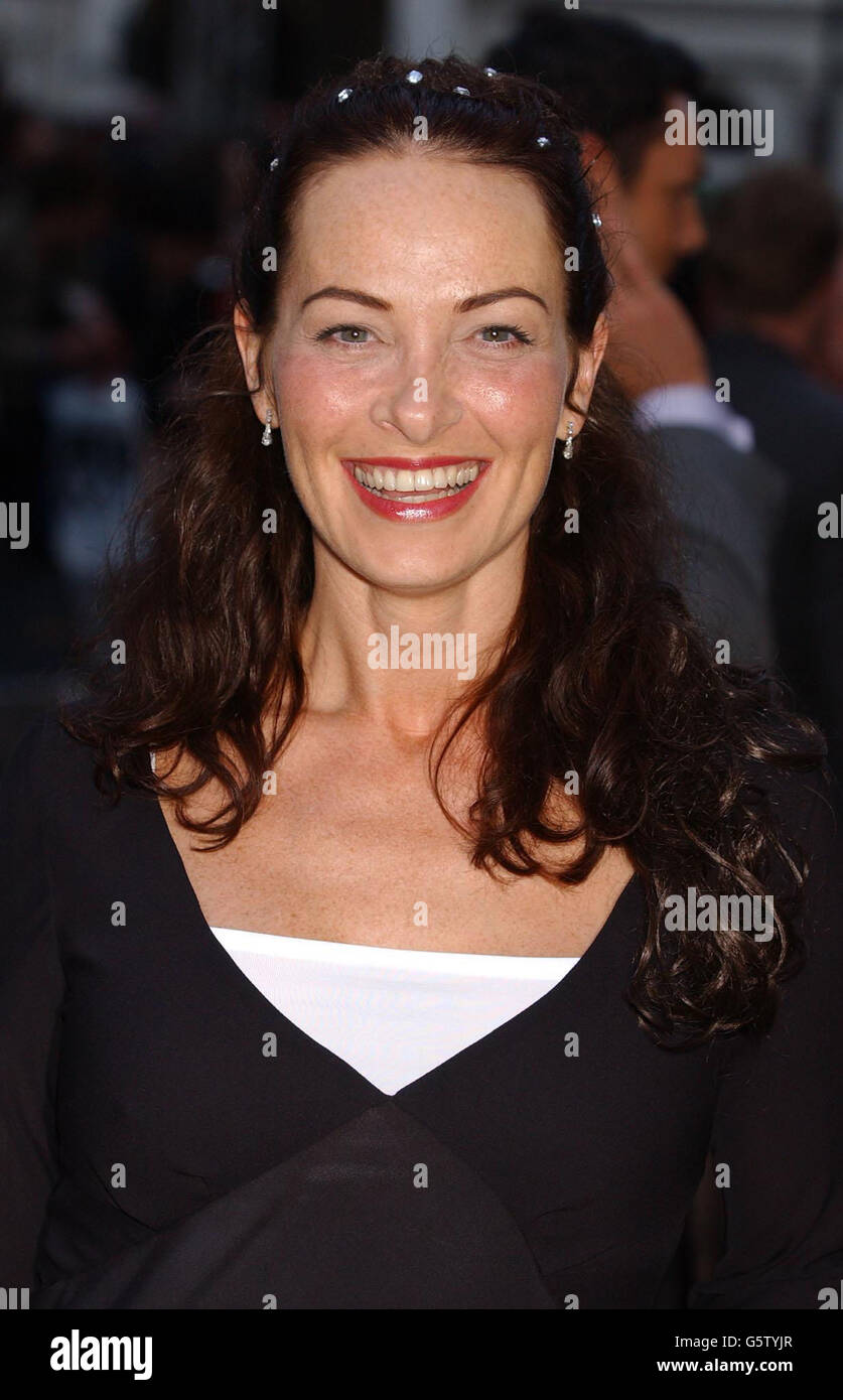 Samantha robson hi-res stock photography and images - Alamy