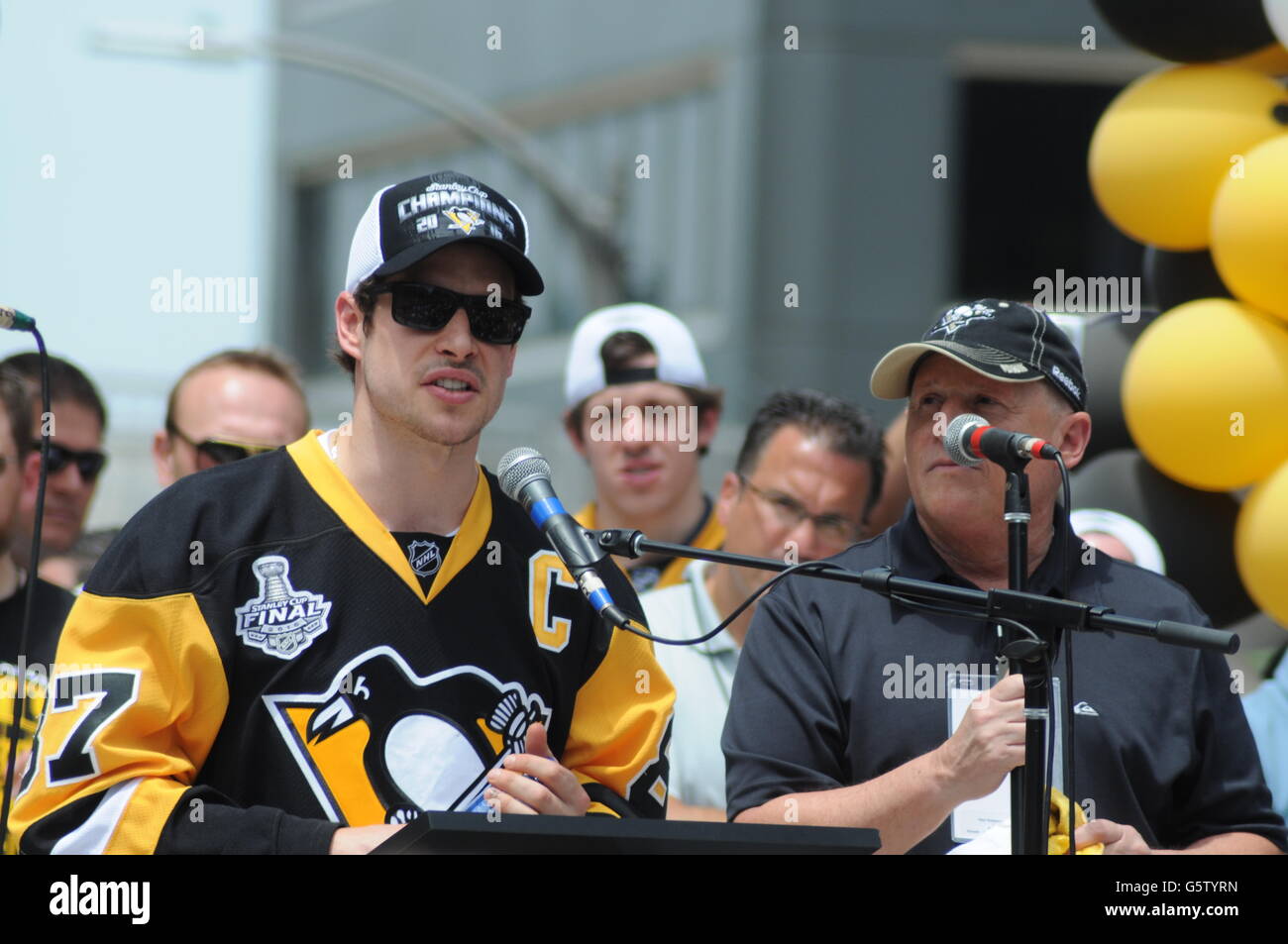 Pittsburgh Penguins Stanley cup victory parade May 2016 Stock Photo - Alamy