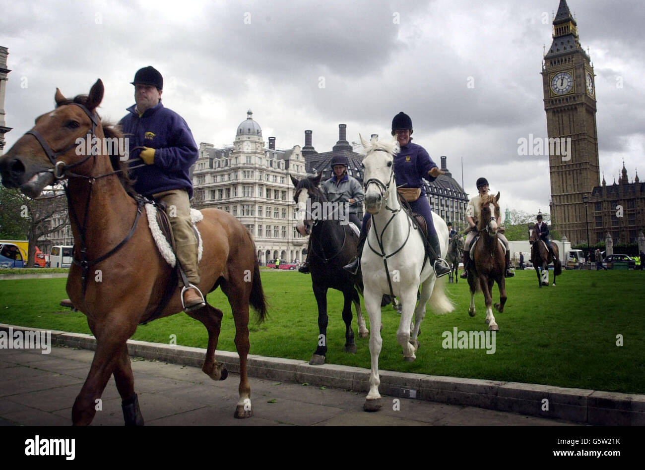 Hunting protest in London Stock Photo - Alamy