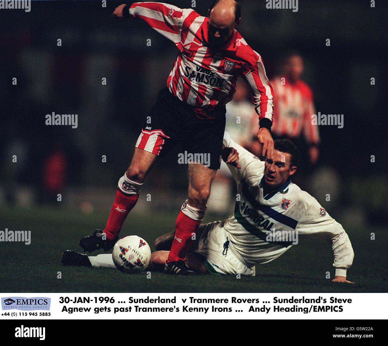 Andy irons hi-res stock photography and images - Alamy