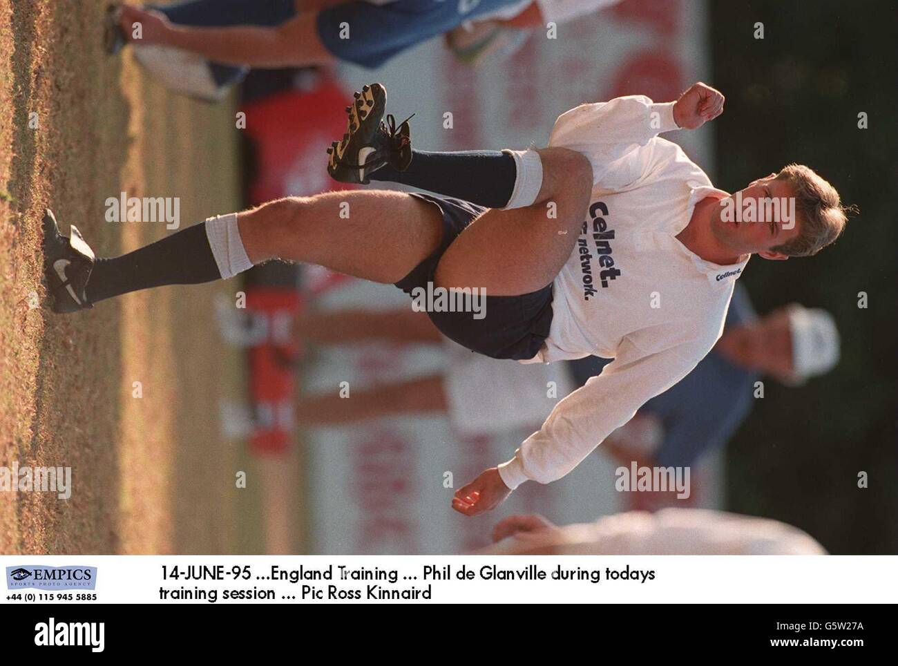 Rugby union world cup 1995 england hi-res stock photography and images ...