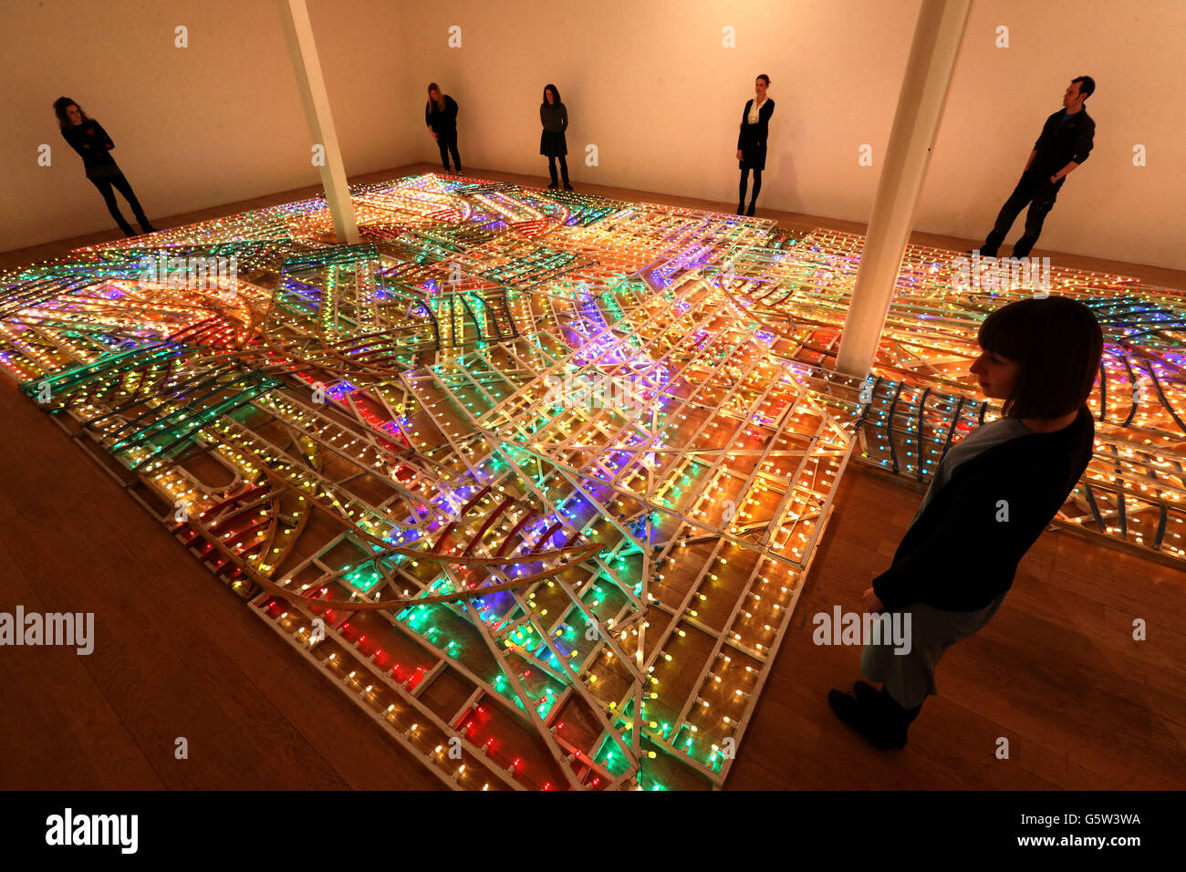 Gallery Information Assistants view the centrepiece of artist Massimo ...