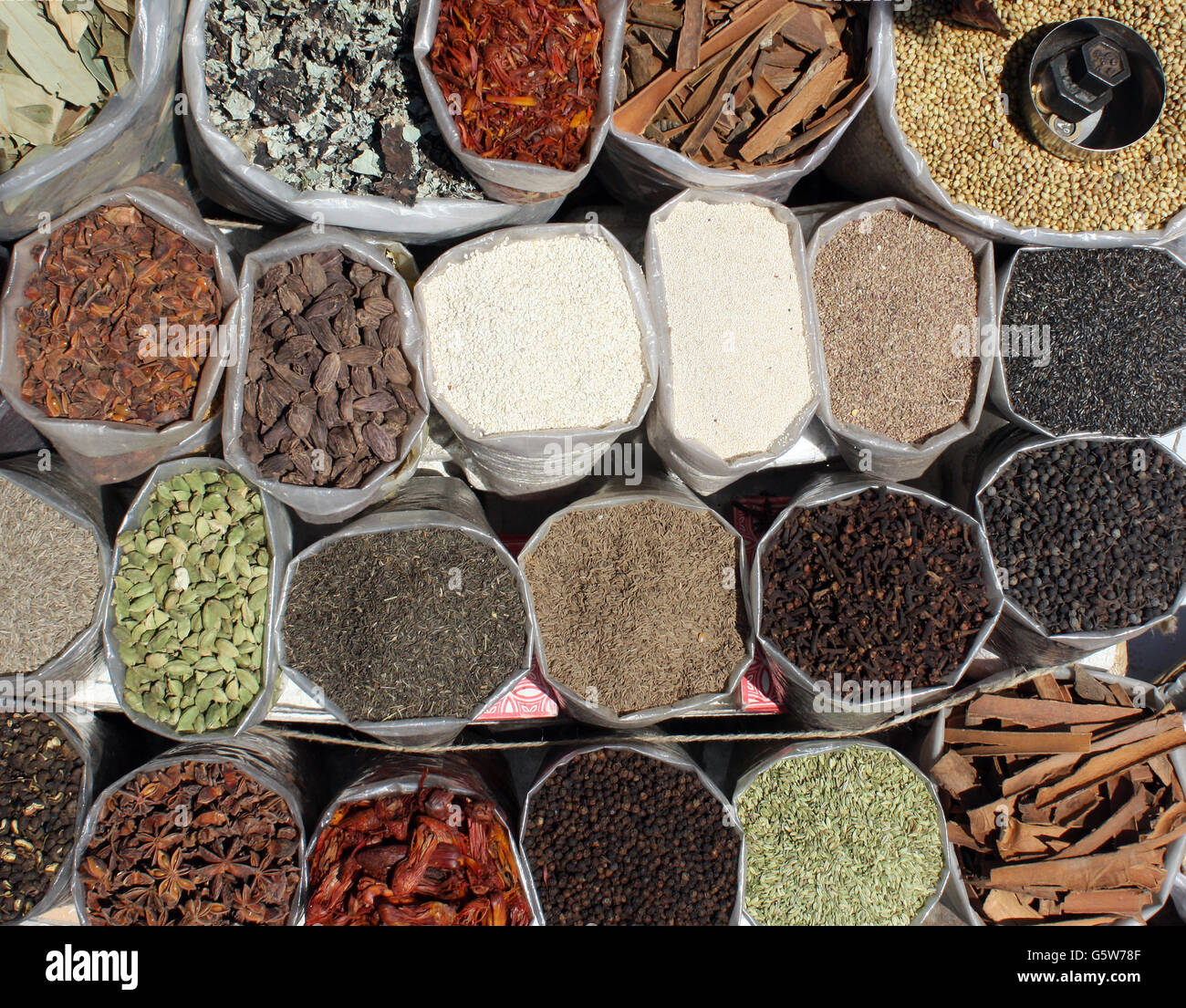 A background of various spices at at Indian shop Stock Photo - Alamy