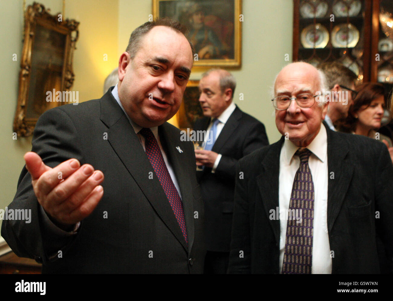 Salmond meets Professor Higgs Stock Photo - Alamy