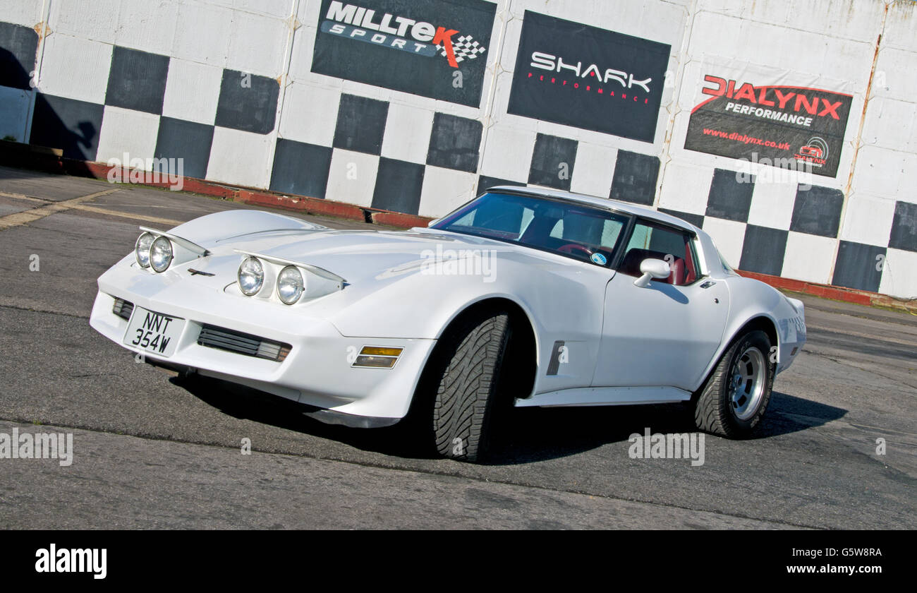 Classic Chevrolet Corvette Stingray Muscle Car Stock Photo - Alamy