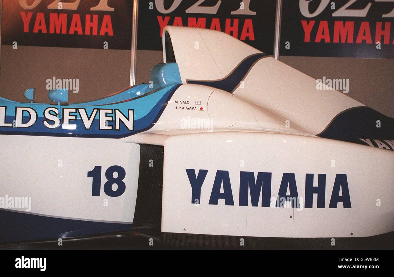 Cockpit section of tyrrell yamaha 024 hi-res stock photography and ...