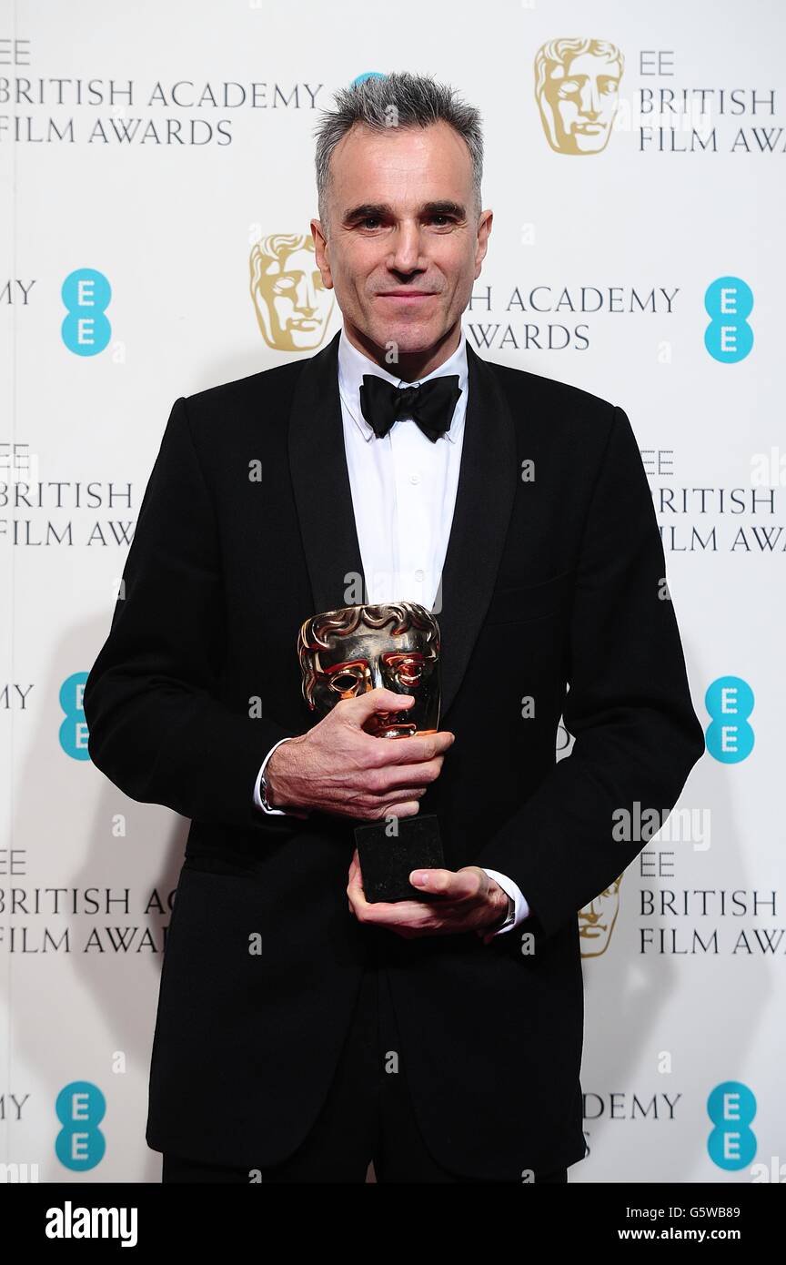Daniel Day-Lewis with the award for Best Leading Actor for 'Lincoln' in ...