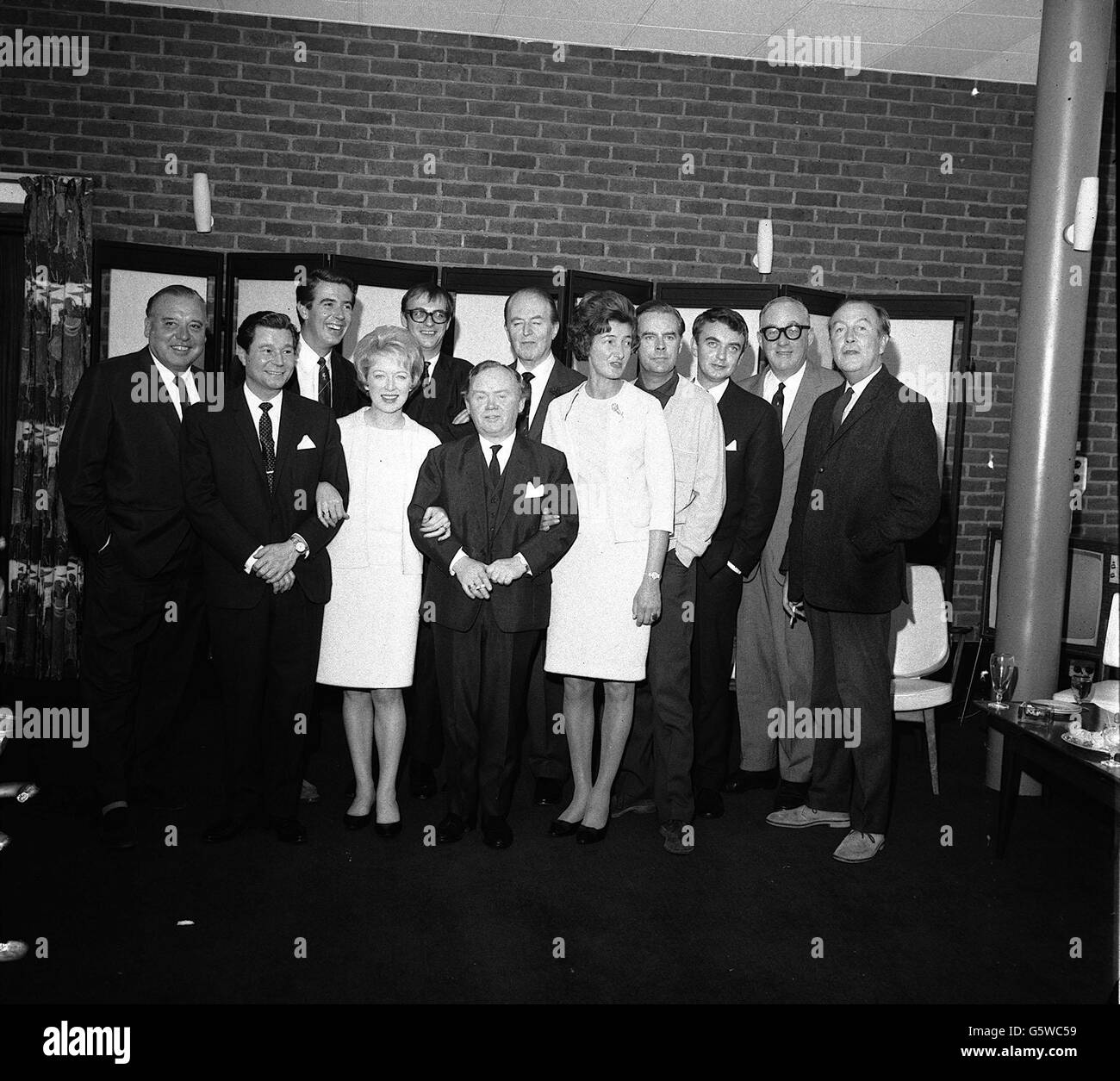 Charlie drake hi-res stock photography and images - Alamy