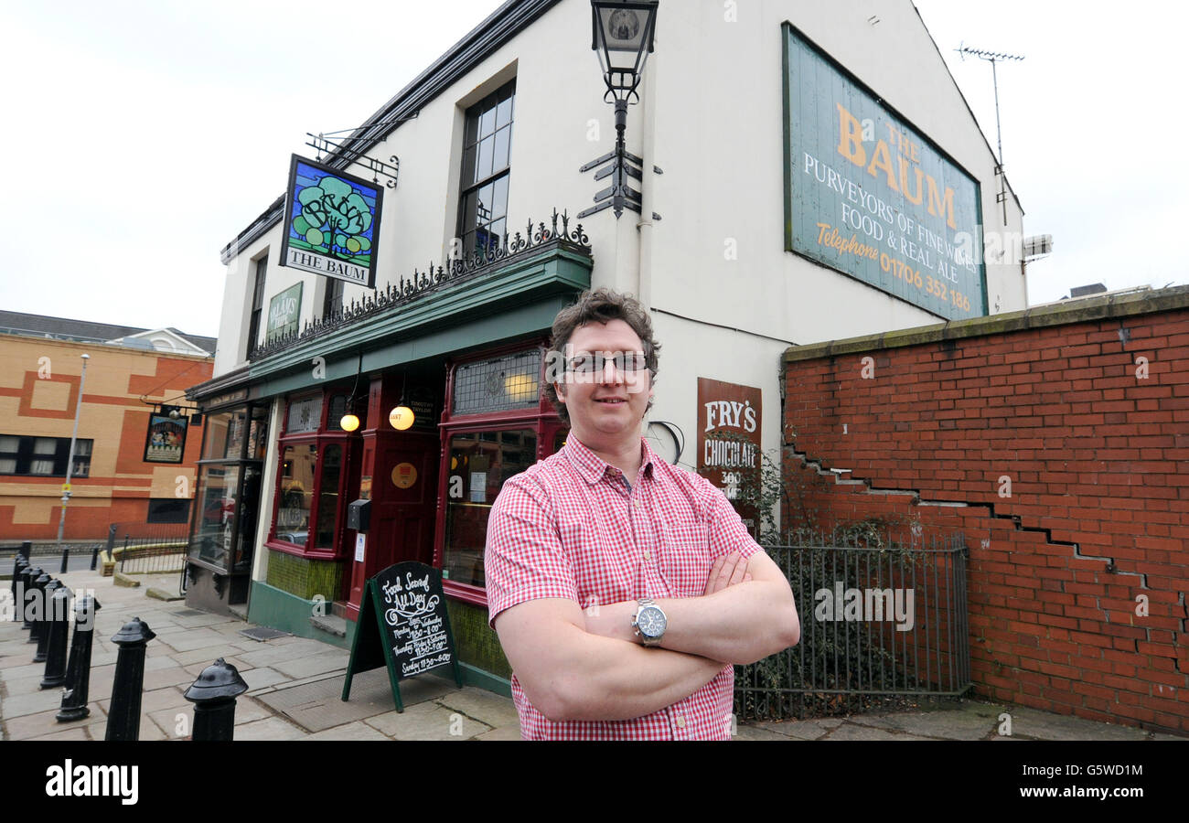 CAMRA Pub of the Year 2012 Stock Photo - Alamy