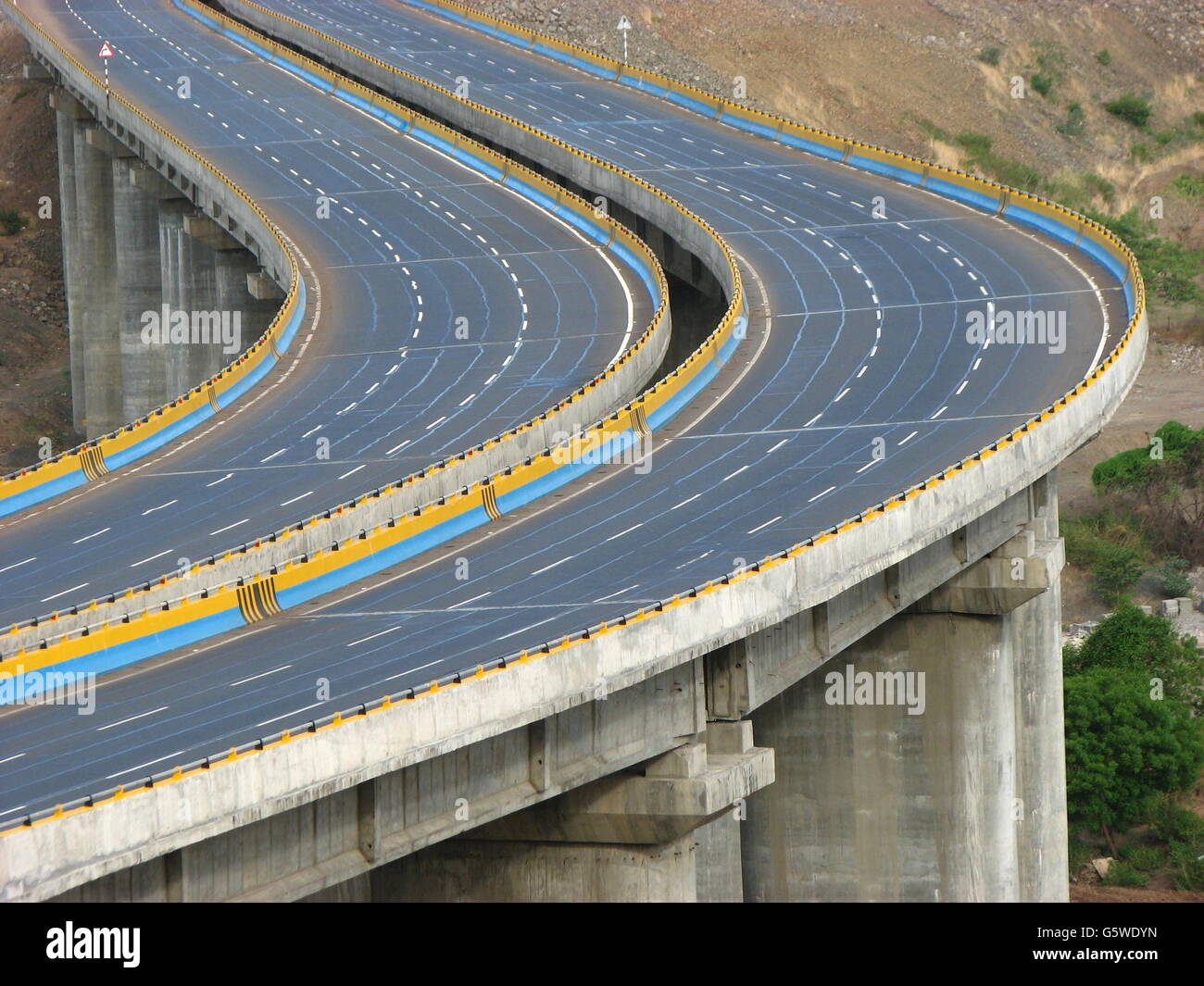 Empty turning Highway Stock Photo - Alamy