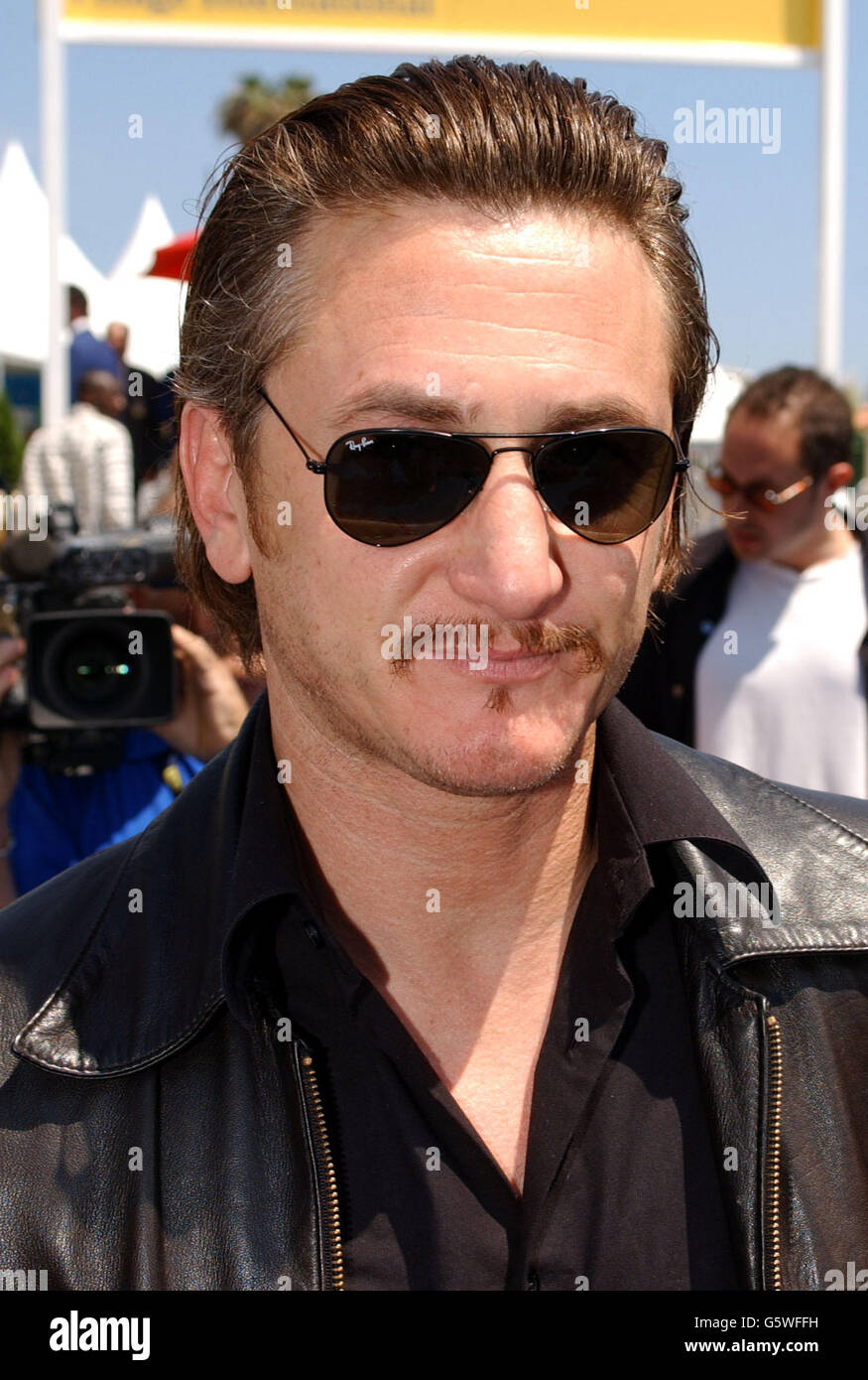 American actor sean penn arriving news conference american pavillion hi ...