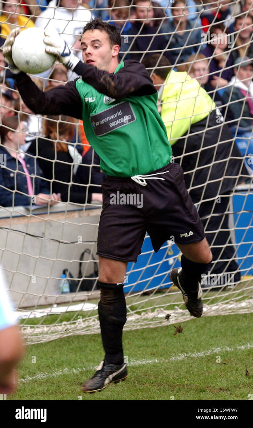 Music industry soccer six celebrity football tournament stamford bridge ...