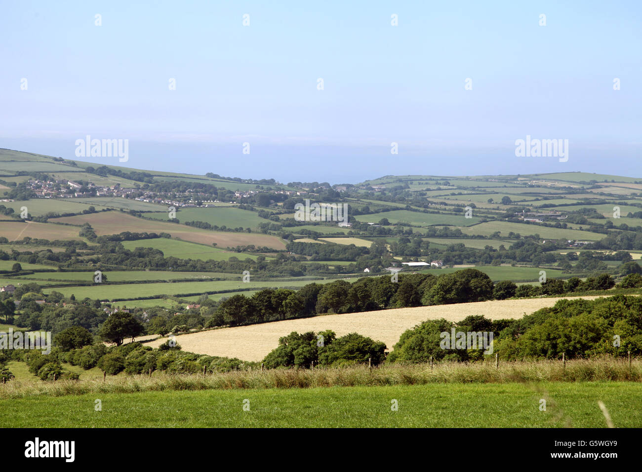 English farmland hi-res stock photography and images - Alamy