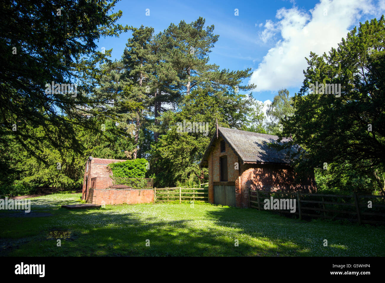 Springthorpe Cottage and Boathouse at Elvaston Castle and Country Park ...